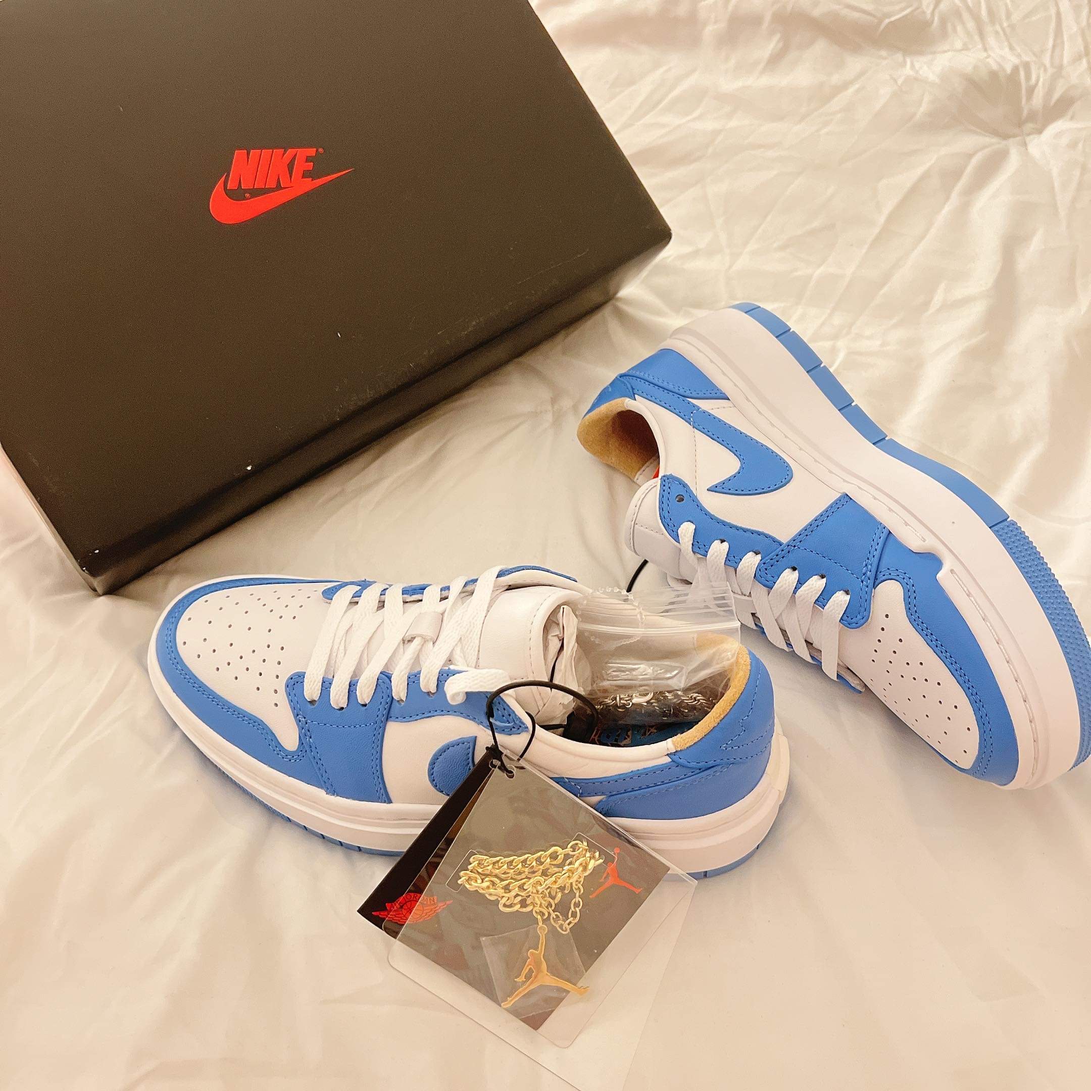 siginever (@crsomkiet) 님의 게시물 | KREAM