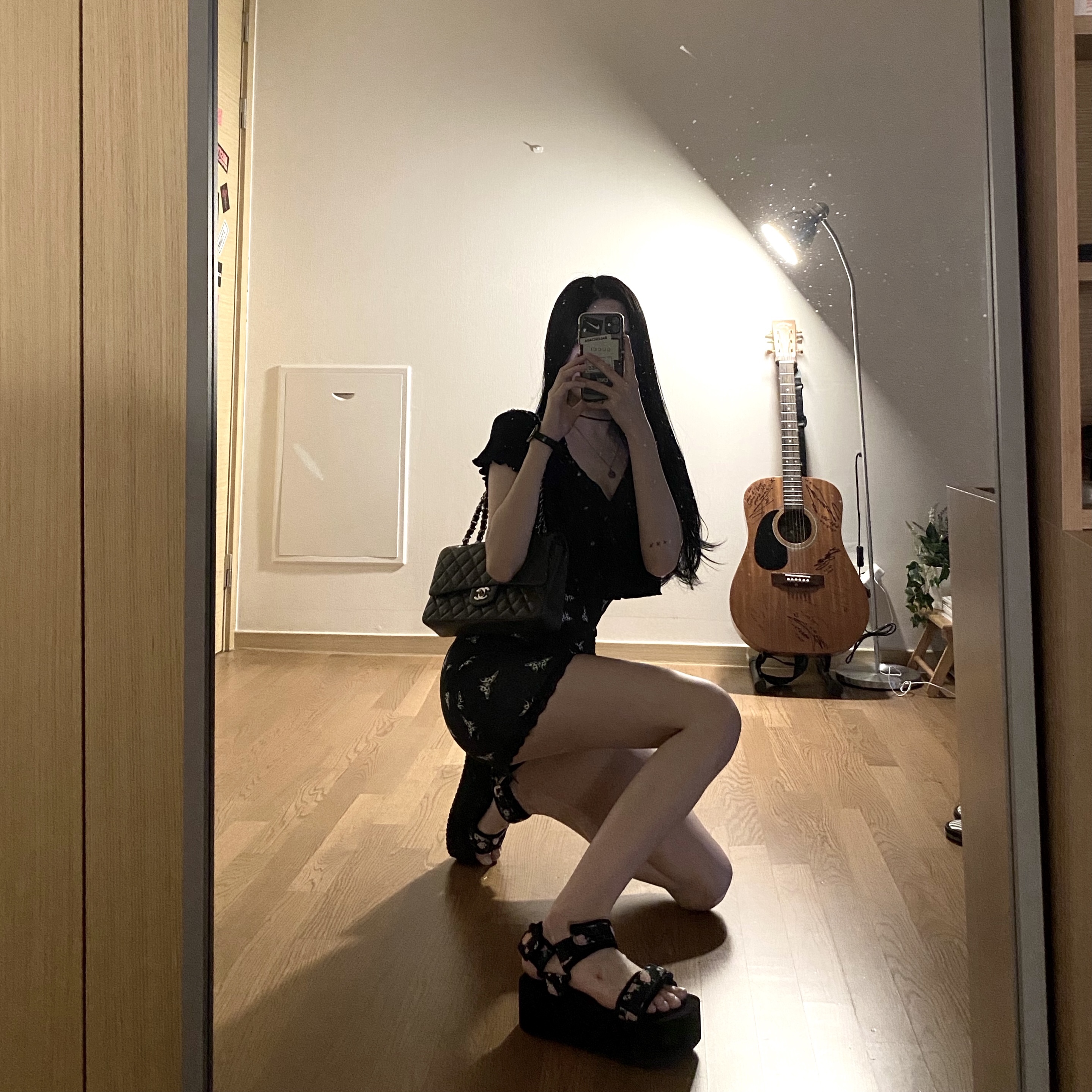 서녜 (@cseonye) 님의 게시물 | KREAM