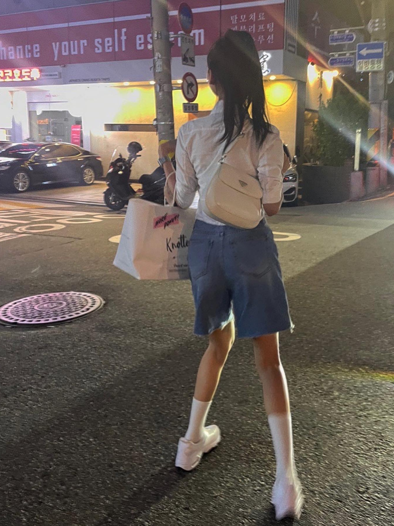 셀아 (@callmesera_) 님의 게시물 | KREAM