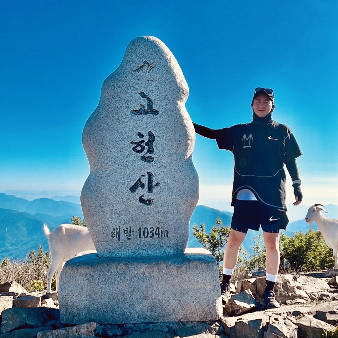 xxxx (@jw_1985) 님의 게시물 | KREAM