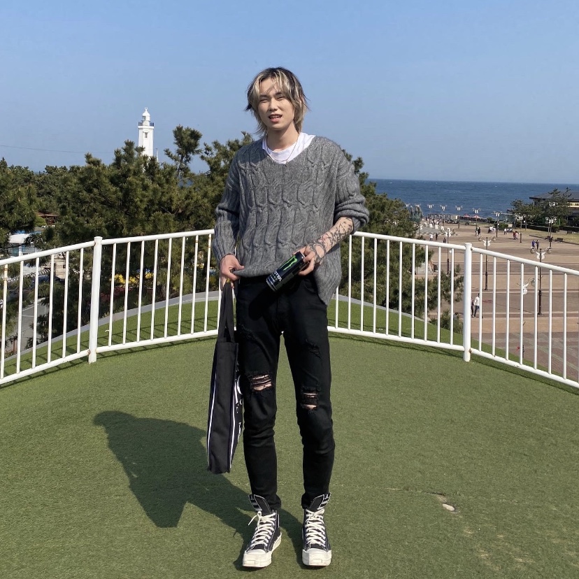 K Spade Offi... (@k.spade_off...) 님의 게시물 | KREAM