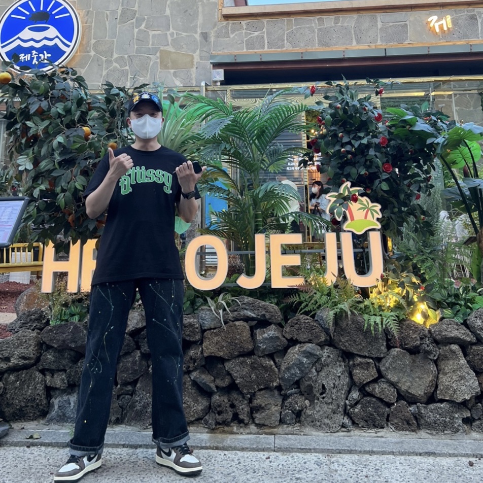 하이잭 (@hizack) 님의 게시물 | KREAM