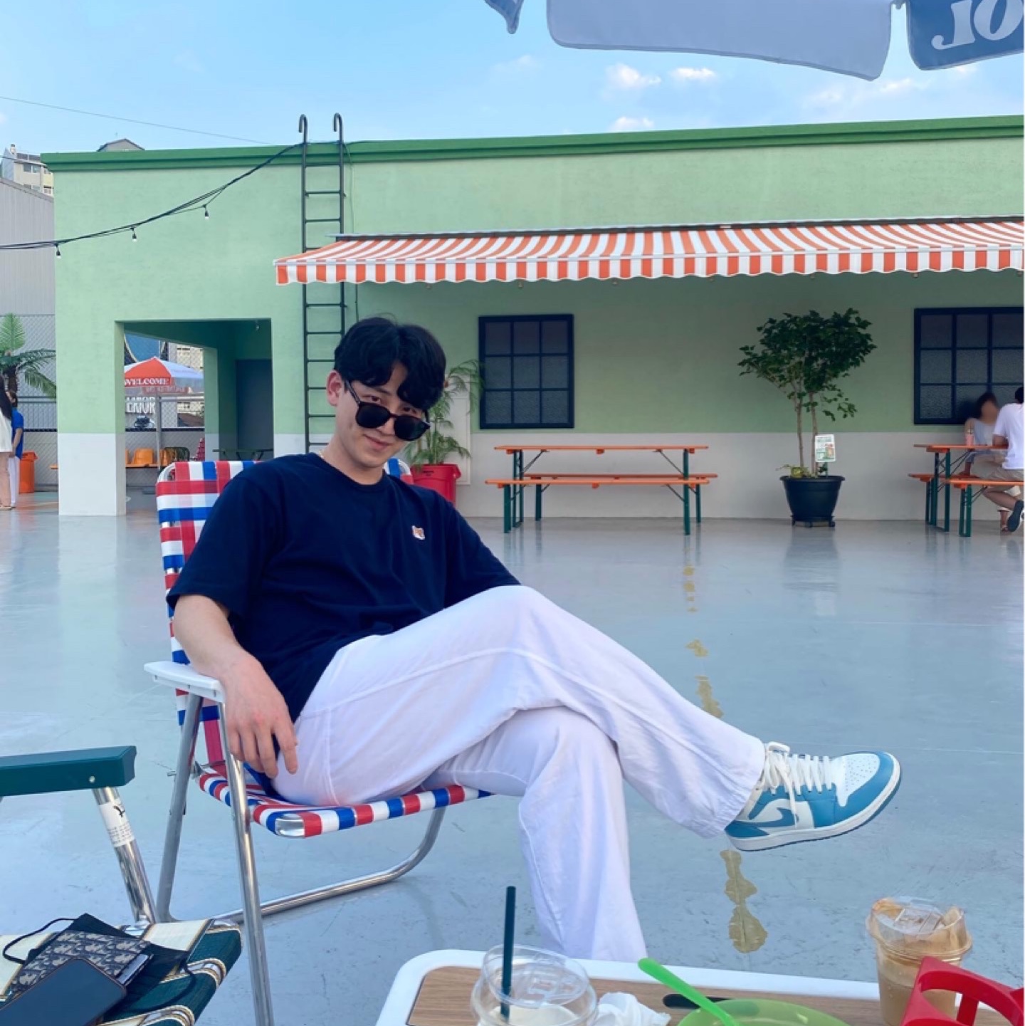 곰탱이 (@hun.__.2) 님의 게시물 | KREAM