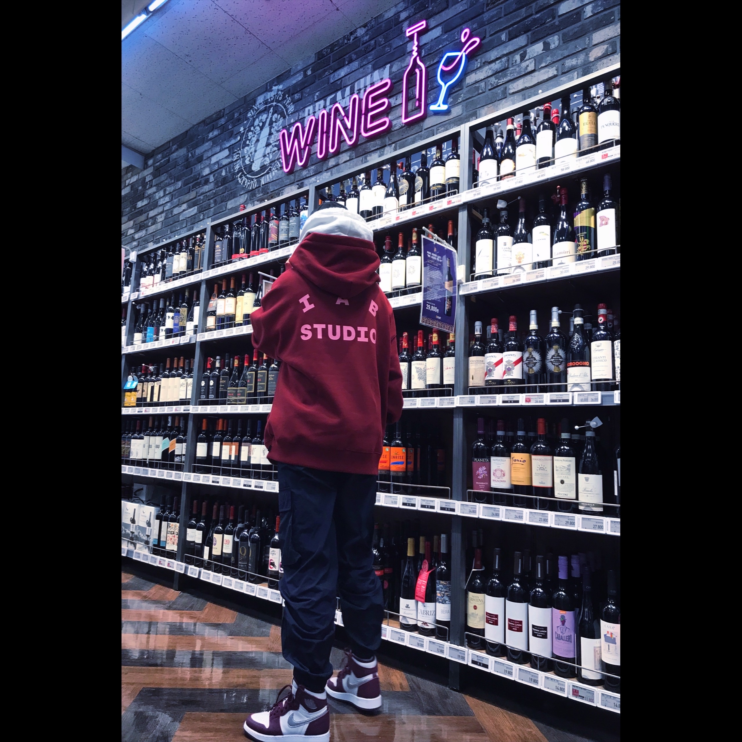 245 (@245__) 님의 게시물 | KREAM