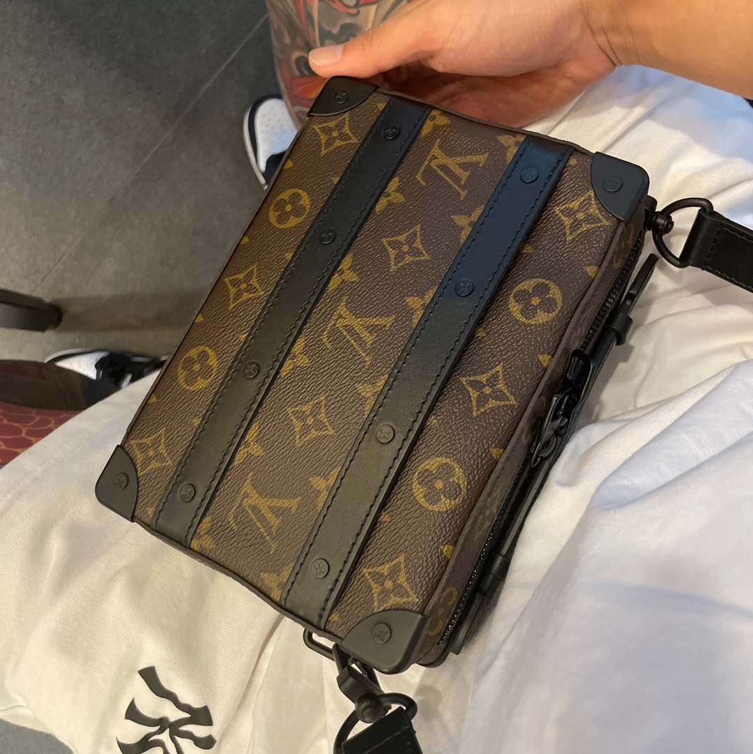 콩시니 (@khs_0305__) 님의 게시물 | KREAM