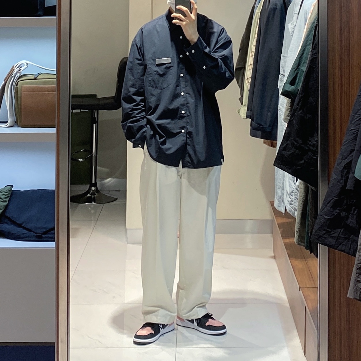 (@iidllee) 님의 게시물 | KREAM