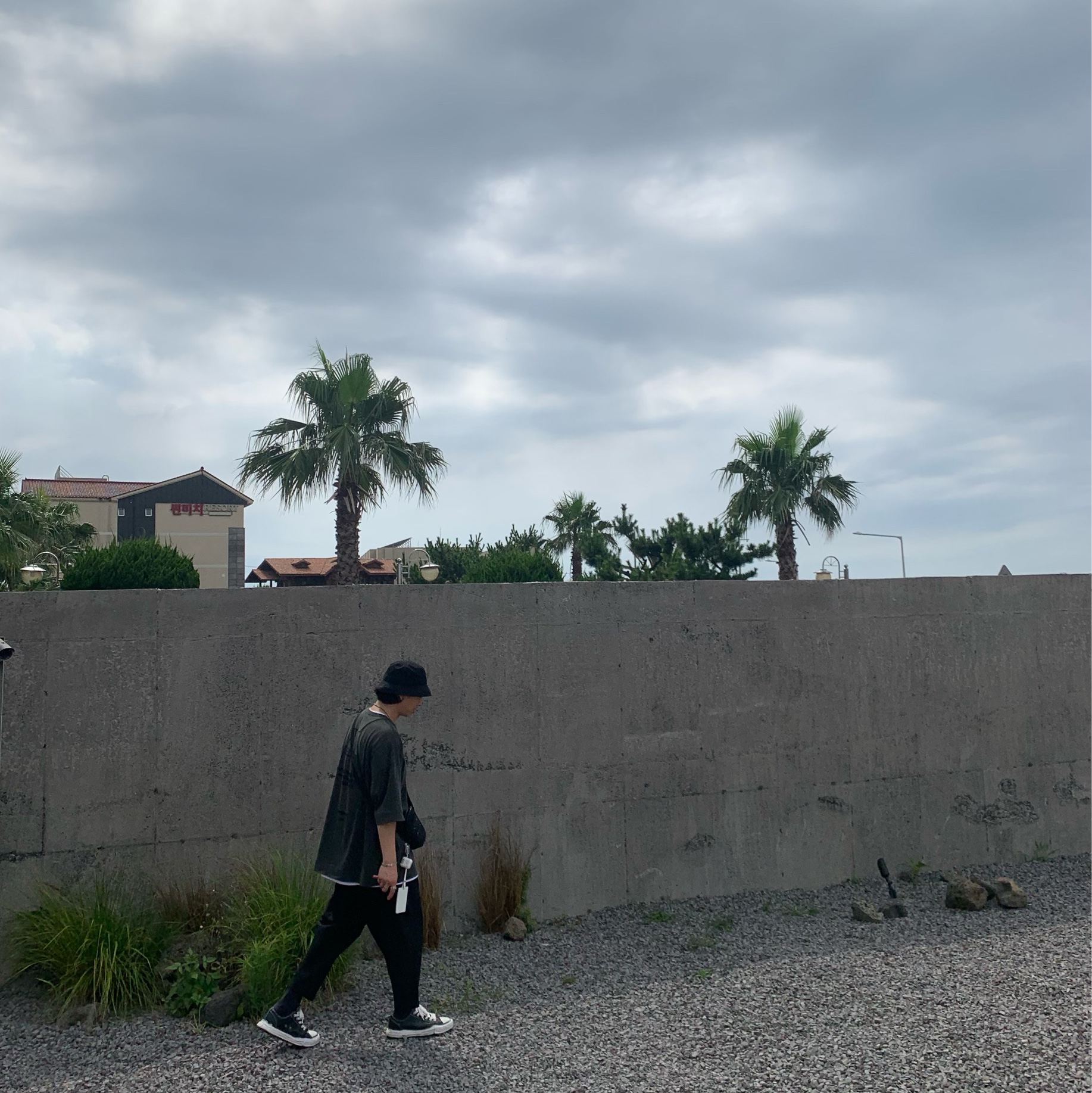 비공개 (@unknown_) 님의 게시물 | KREAM