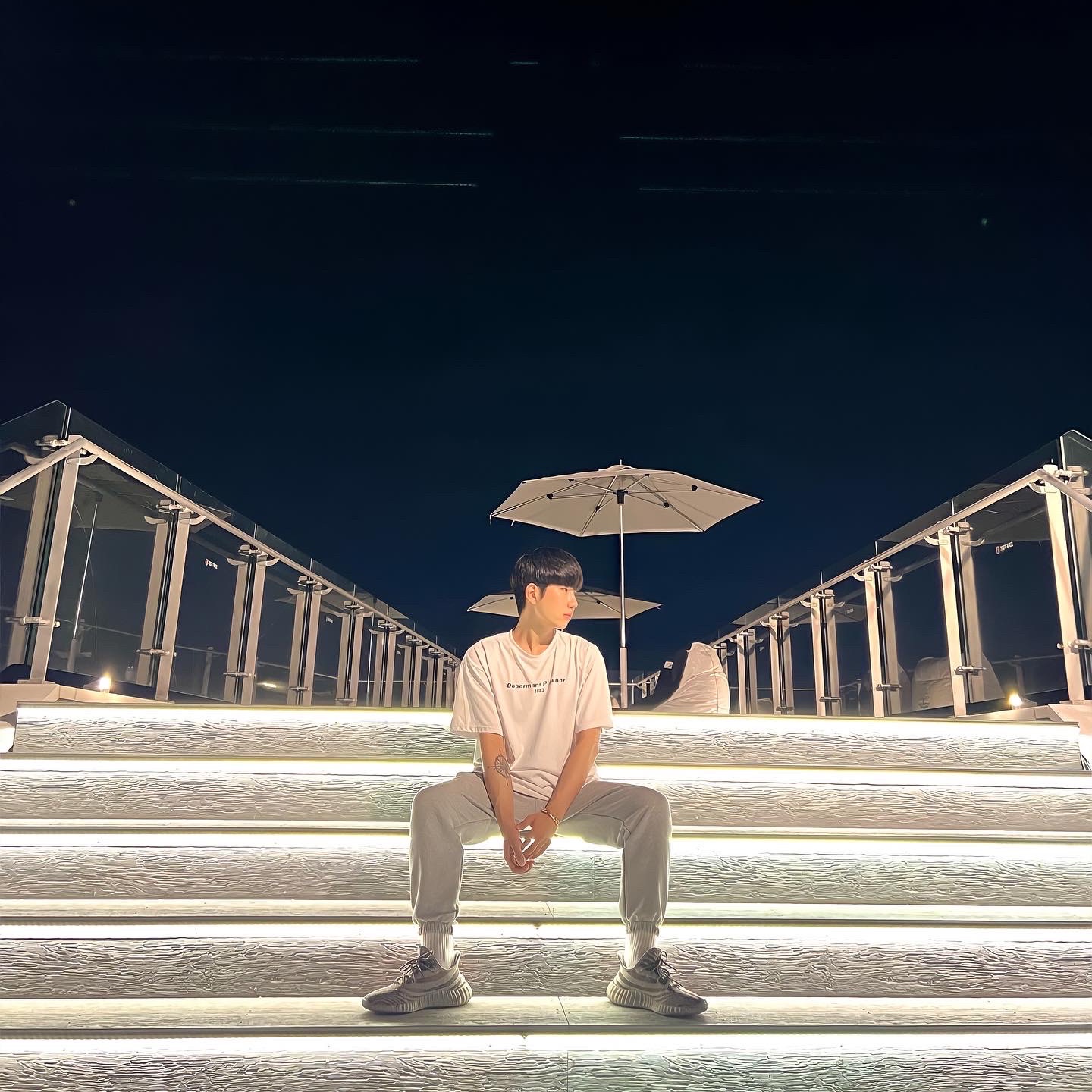 주현승 (@seung.__.ll) 님의 게시물 | KREAM