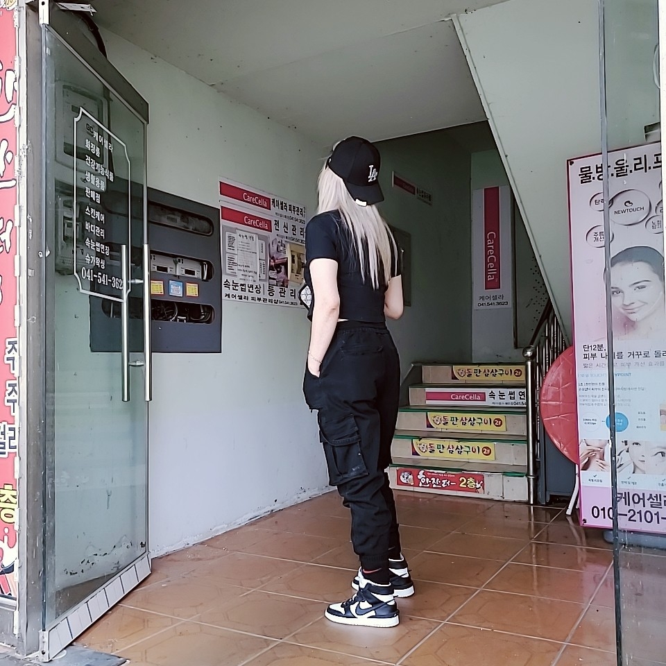 RING.ZI (@ringzi) 님의 게시물 | KREAM