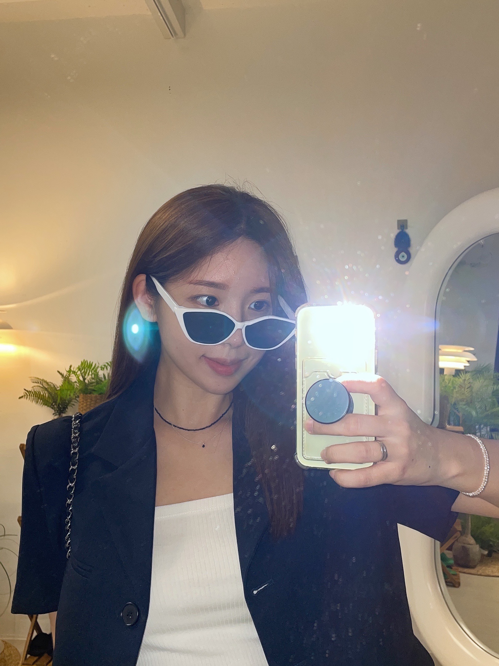 실버컴퍼니 (@cho_silver) 님의 게시물 | KREAM