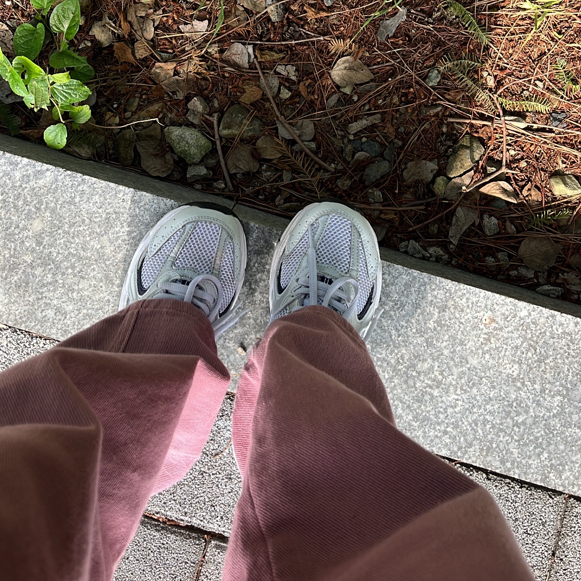 류류 (@ryuari) 님의 게시물 | KREAM