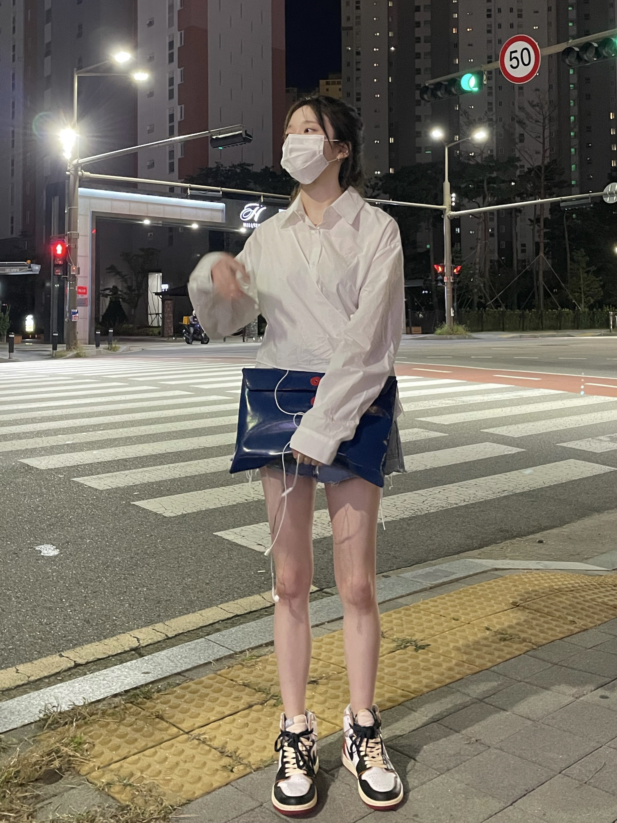 (@3vlccd) 님의 게시물 | KREAM