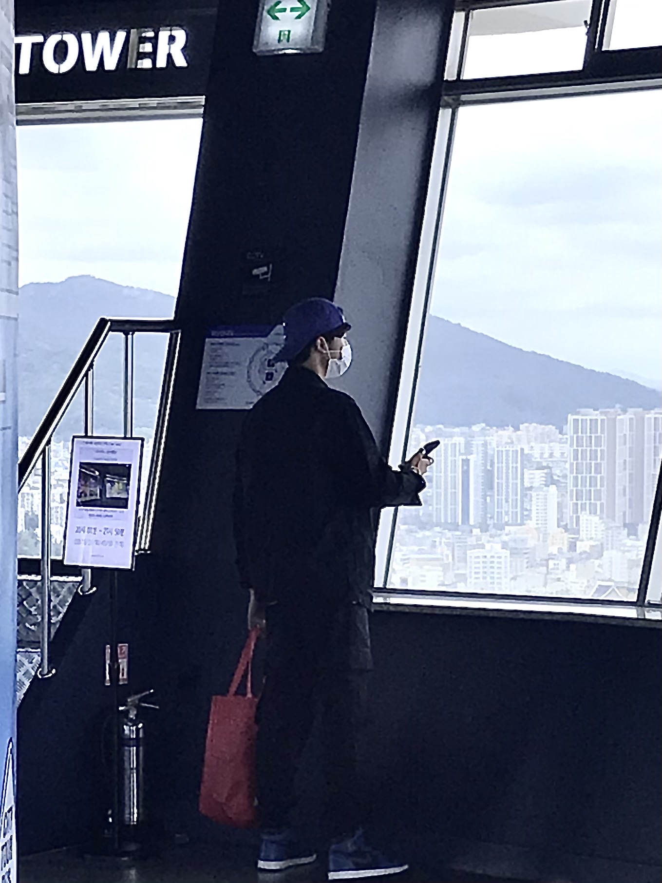 ️🌏 (@practica.lly) 님의 게시물 | KREAM