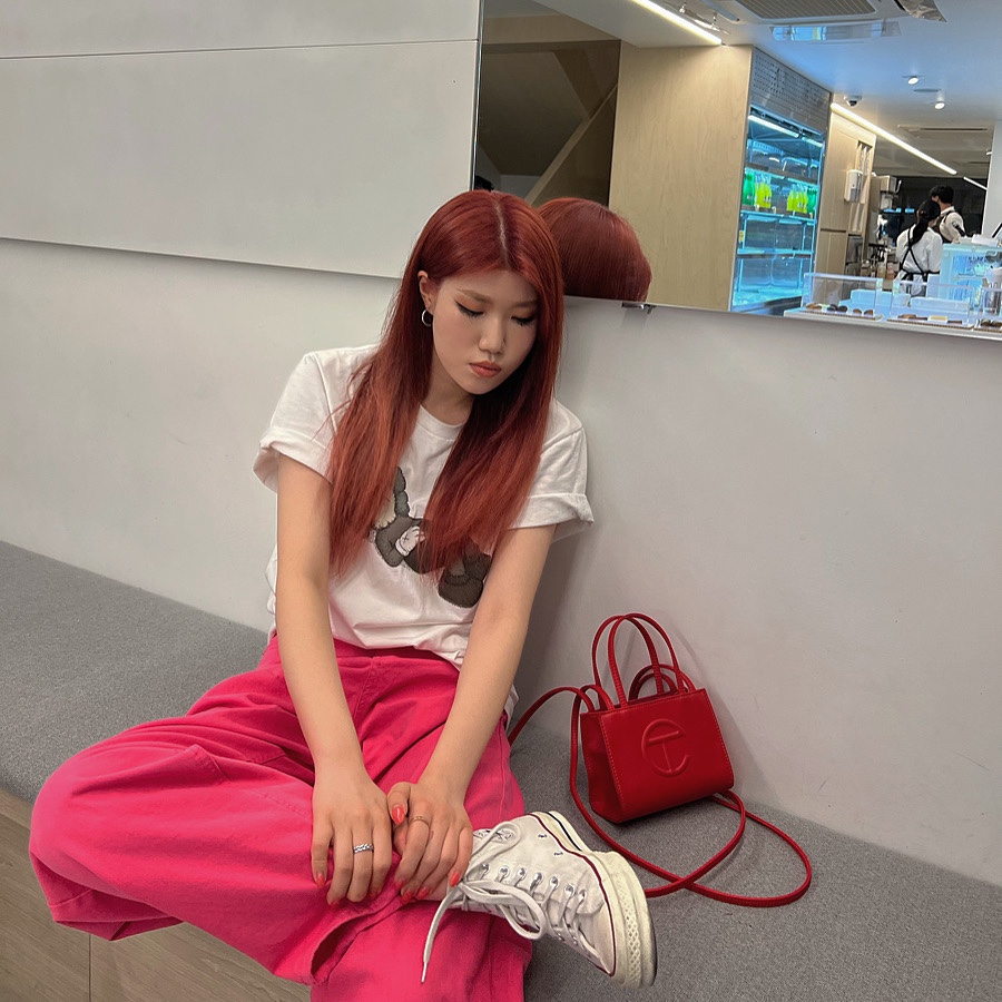 (@eve_e) 님의 게시물 | KREAM