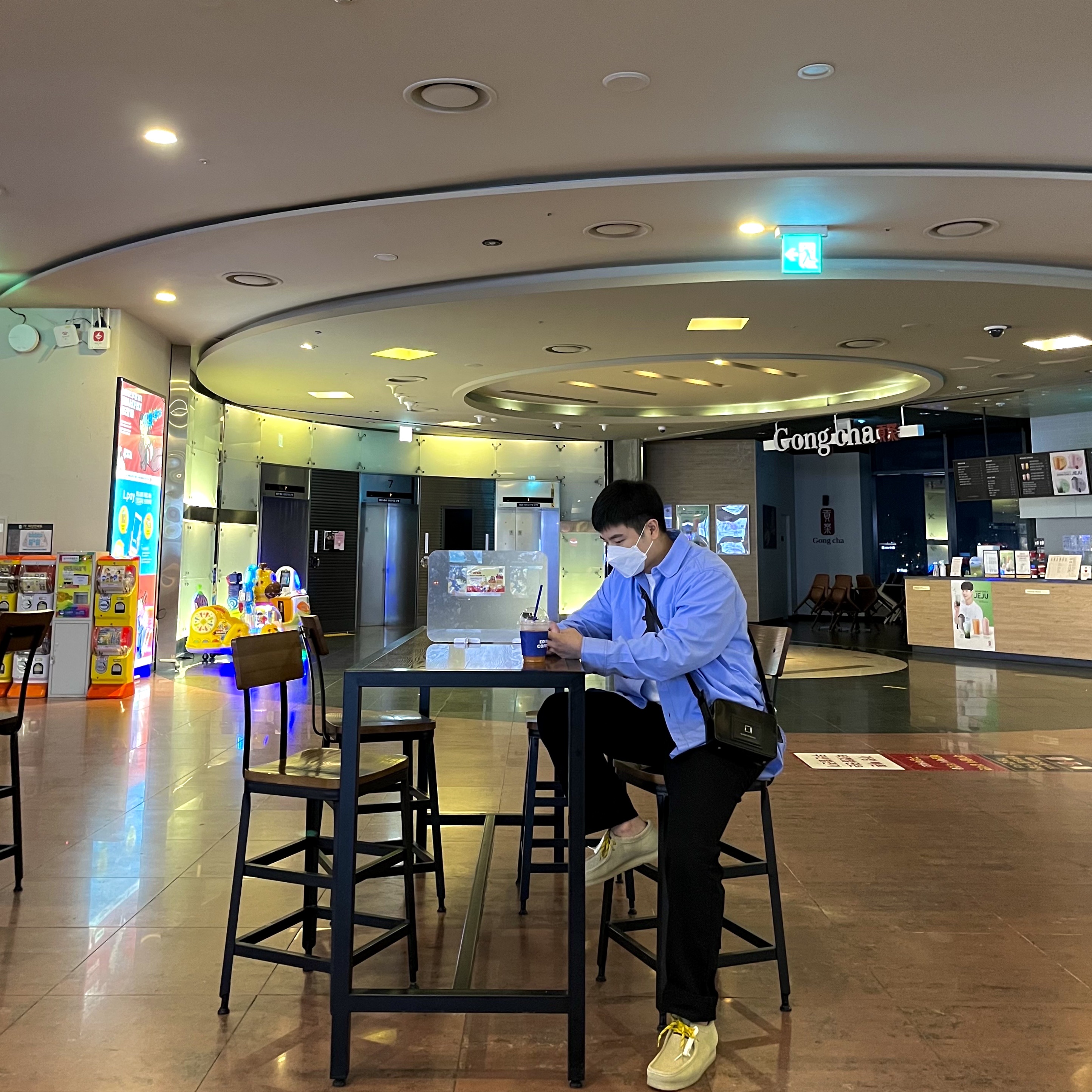 헌도 (@_1cheon) 님의 게시물 | KREAM