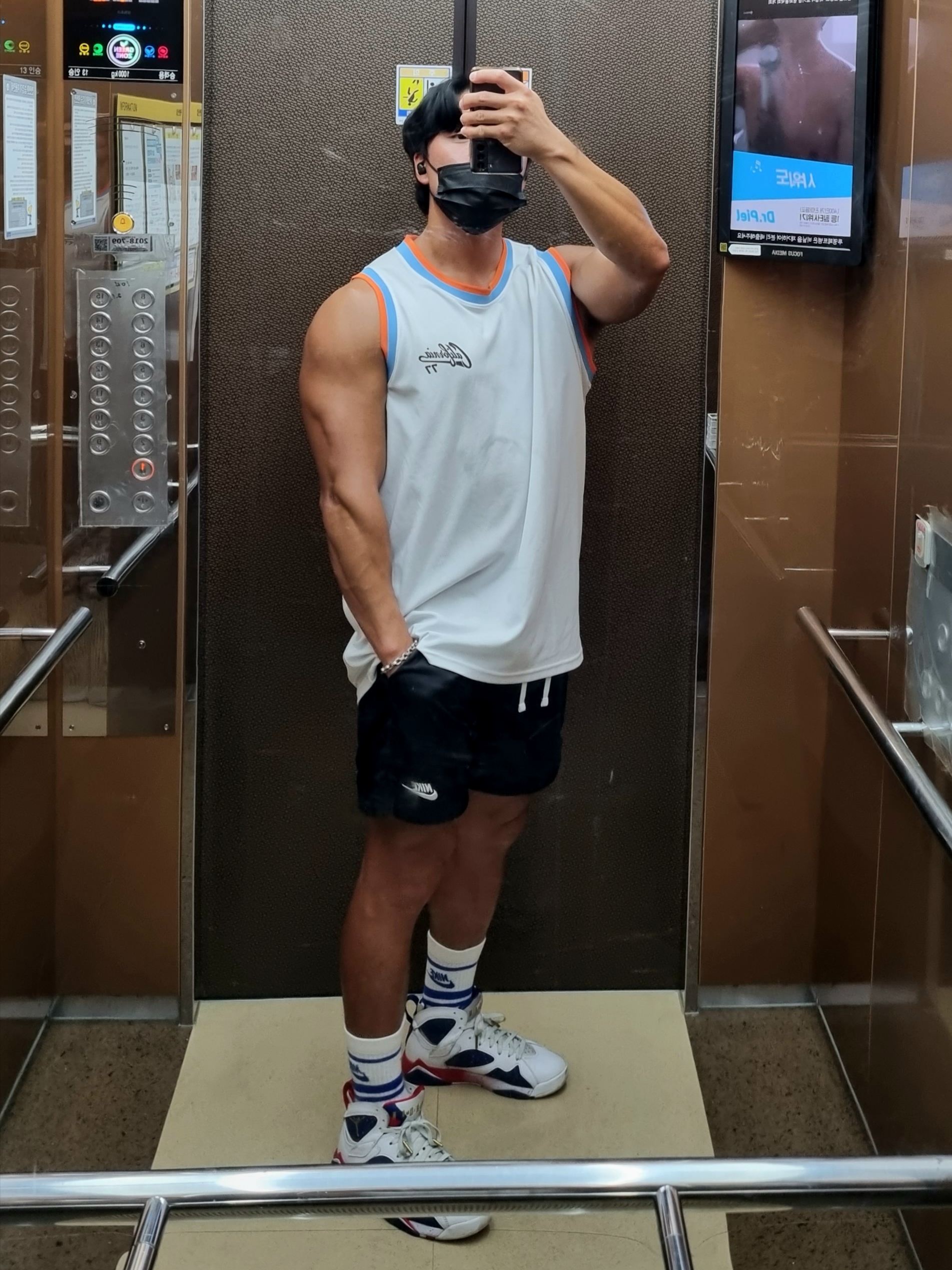 (@soo113) 님의 게시물 | KREAM