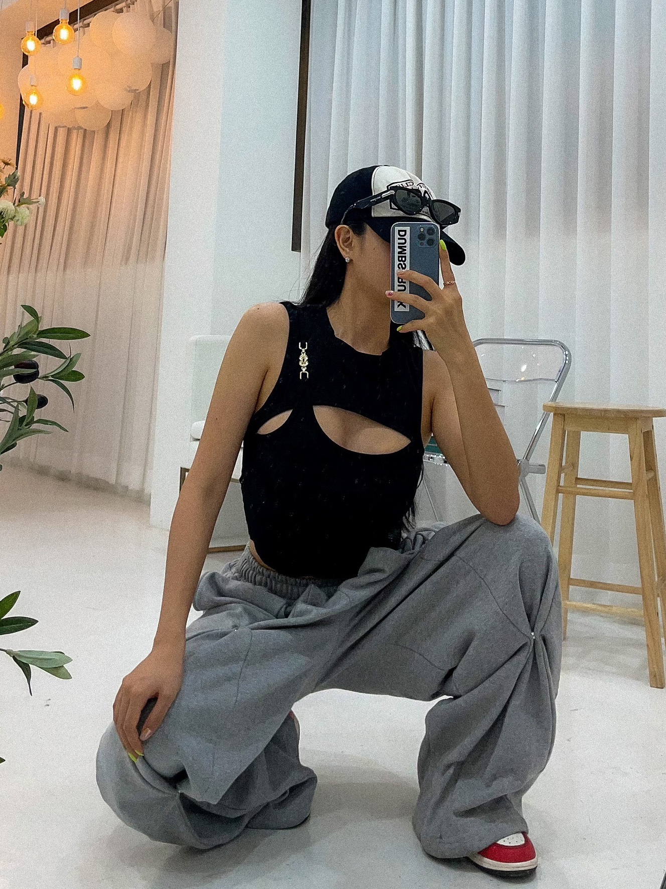 밍D (@y.mj_) 님의 게시물 | KREAM