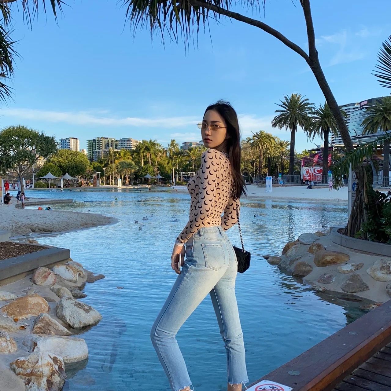 ava_baby (@ava_baby) 님의 게시물 | KREAM