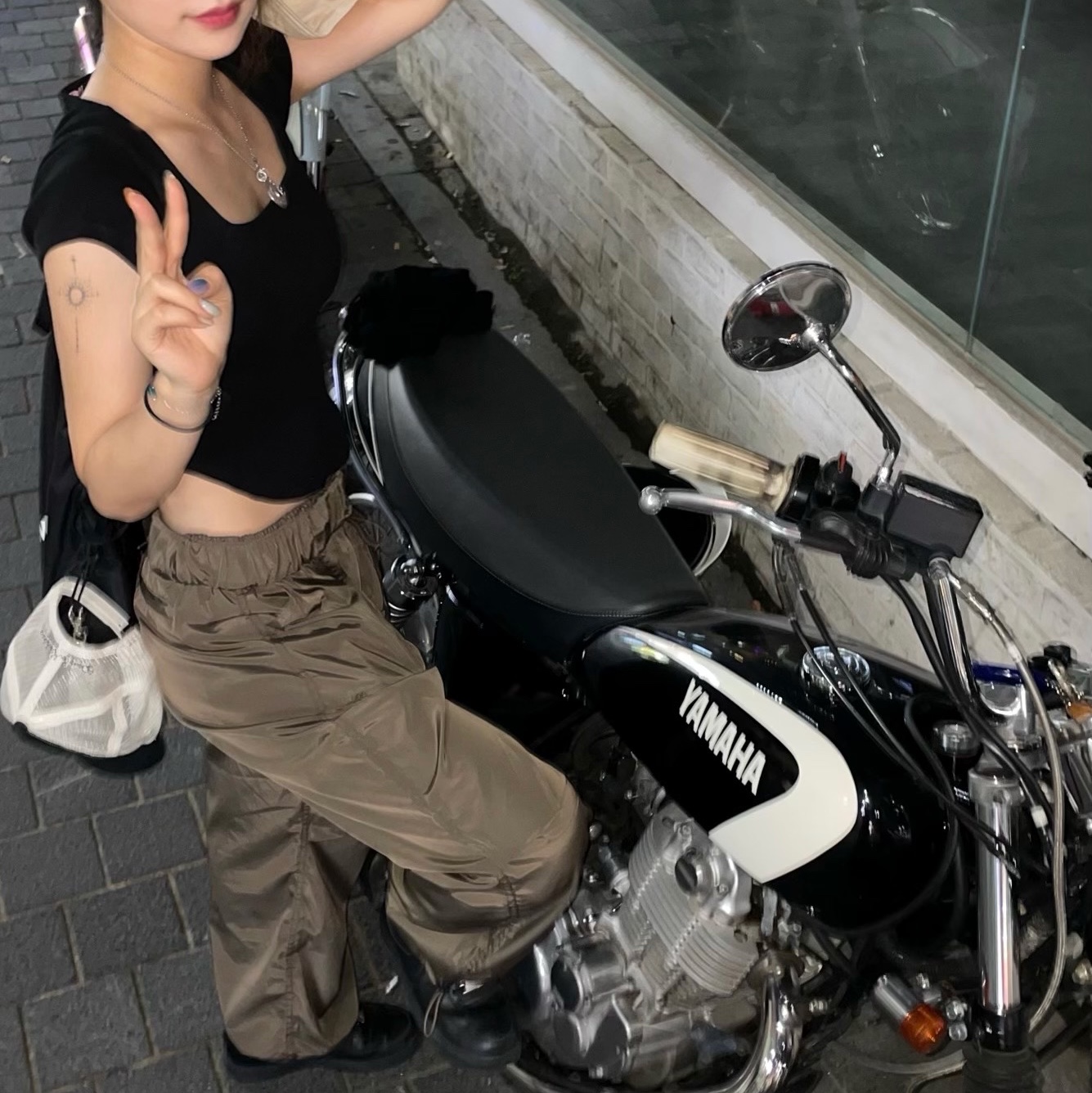 재바리 (@jaebari) 님의 게시물 | KREAM