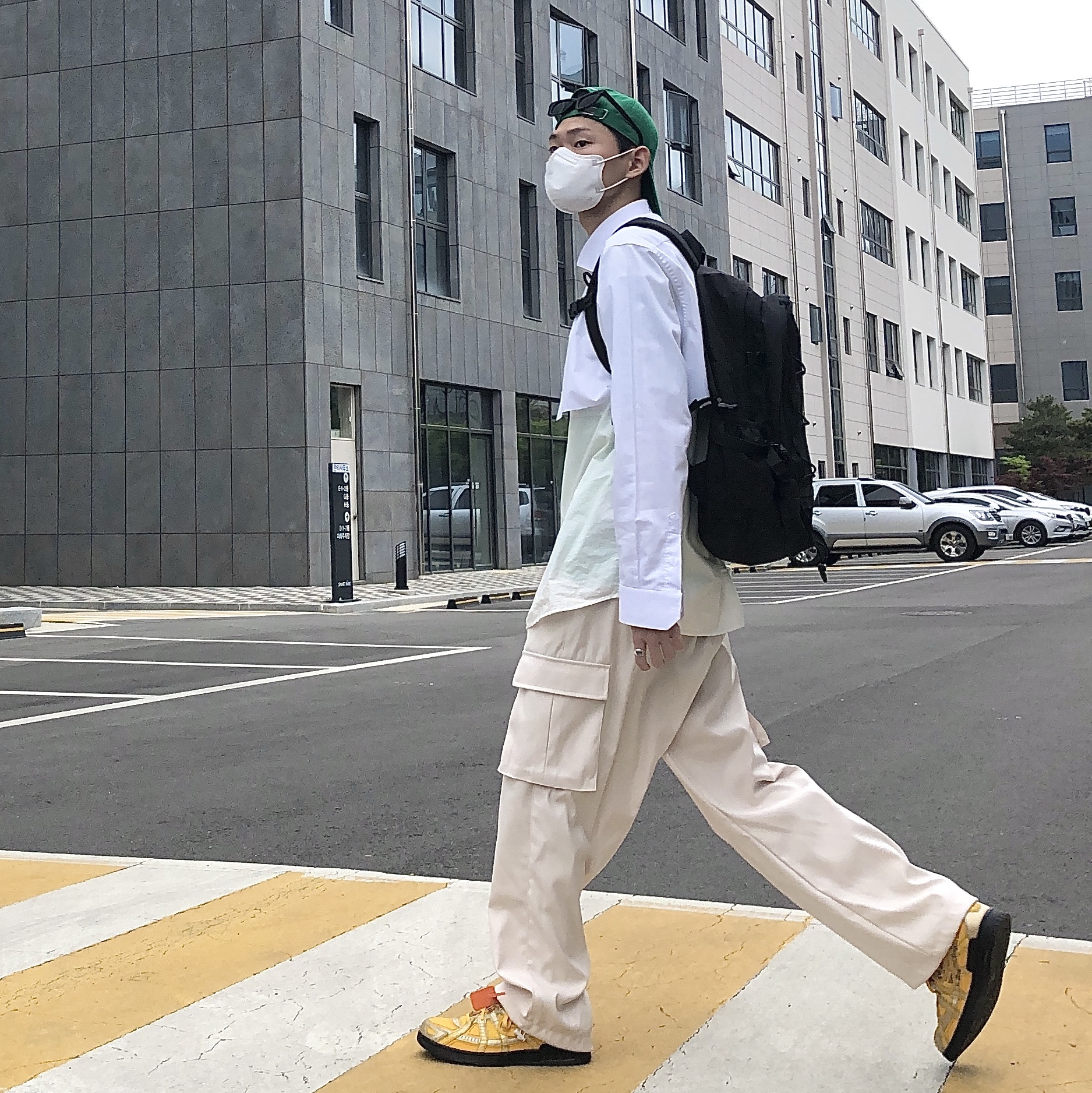 용 (@illhyhl) 님의 게시물 | KREAM