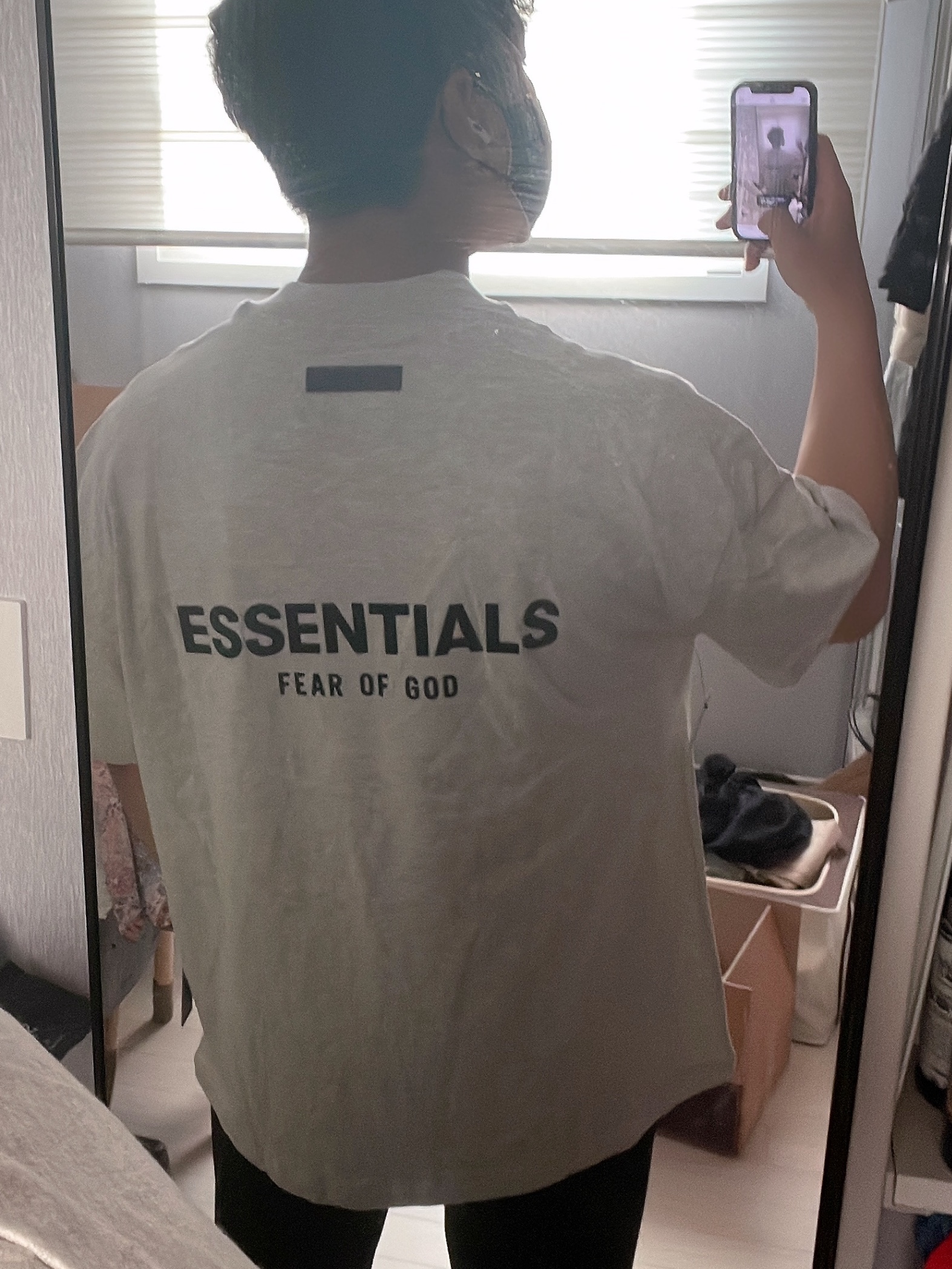 시온 (@zion_) 님의 게시물 | KREAM