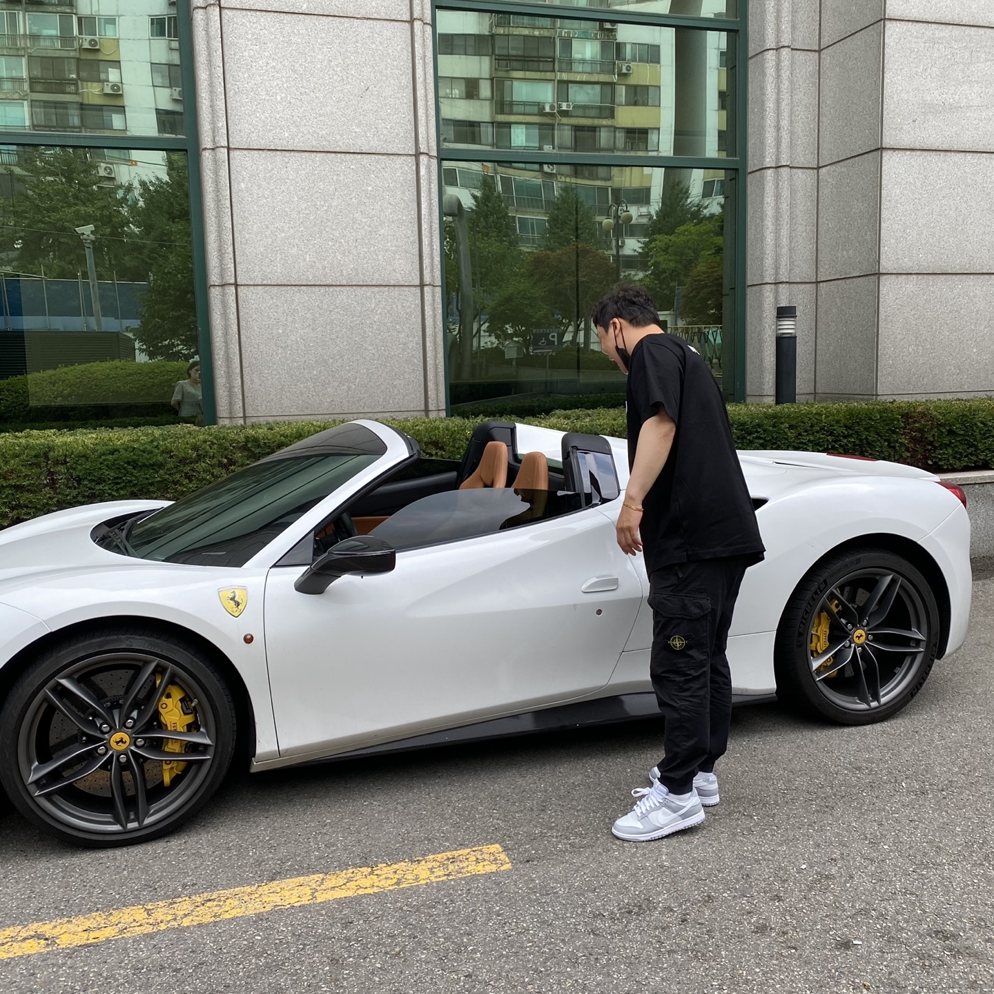 dyddlr24 (@cksrk2) 님의 게시물 | KREAM