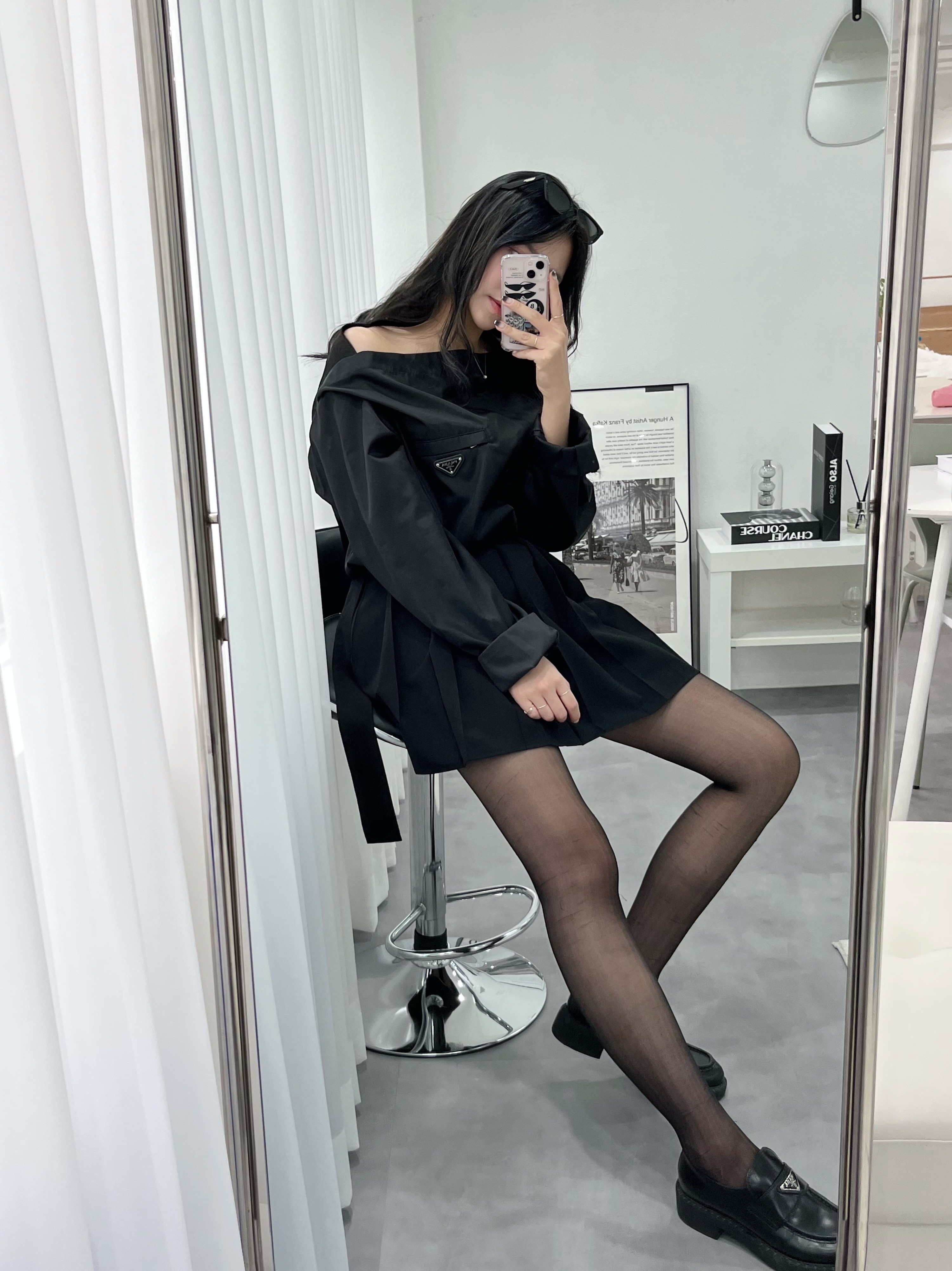 민주 (@miing.9) 님의 게시물 | KREAM