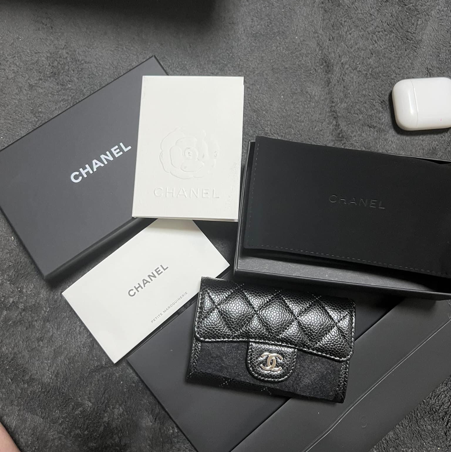 이하은 (@happil.y) 님의 게시물 | KREAM