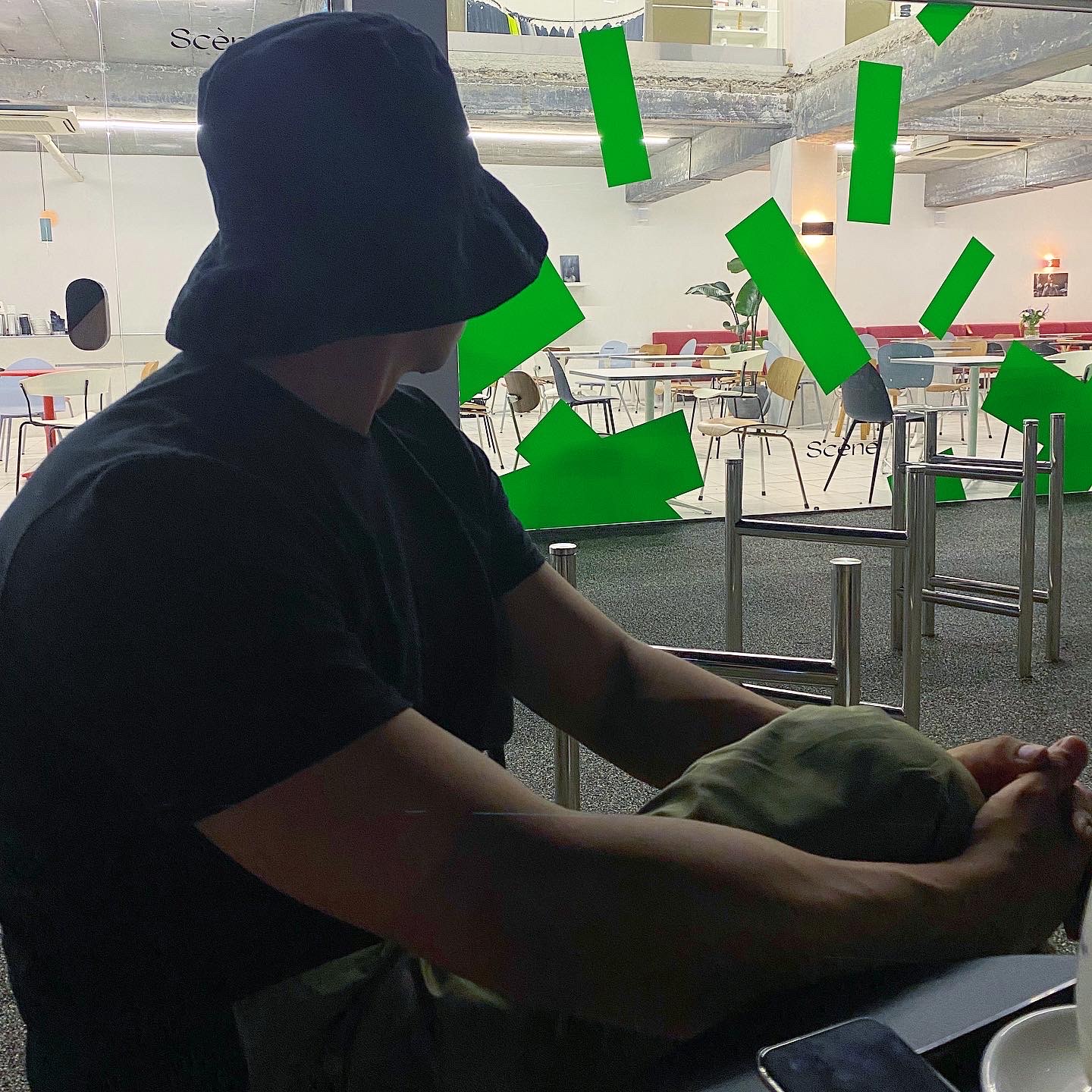 광어 (@kwange0) 님의 게시물 | KREAM