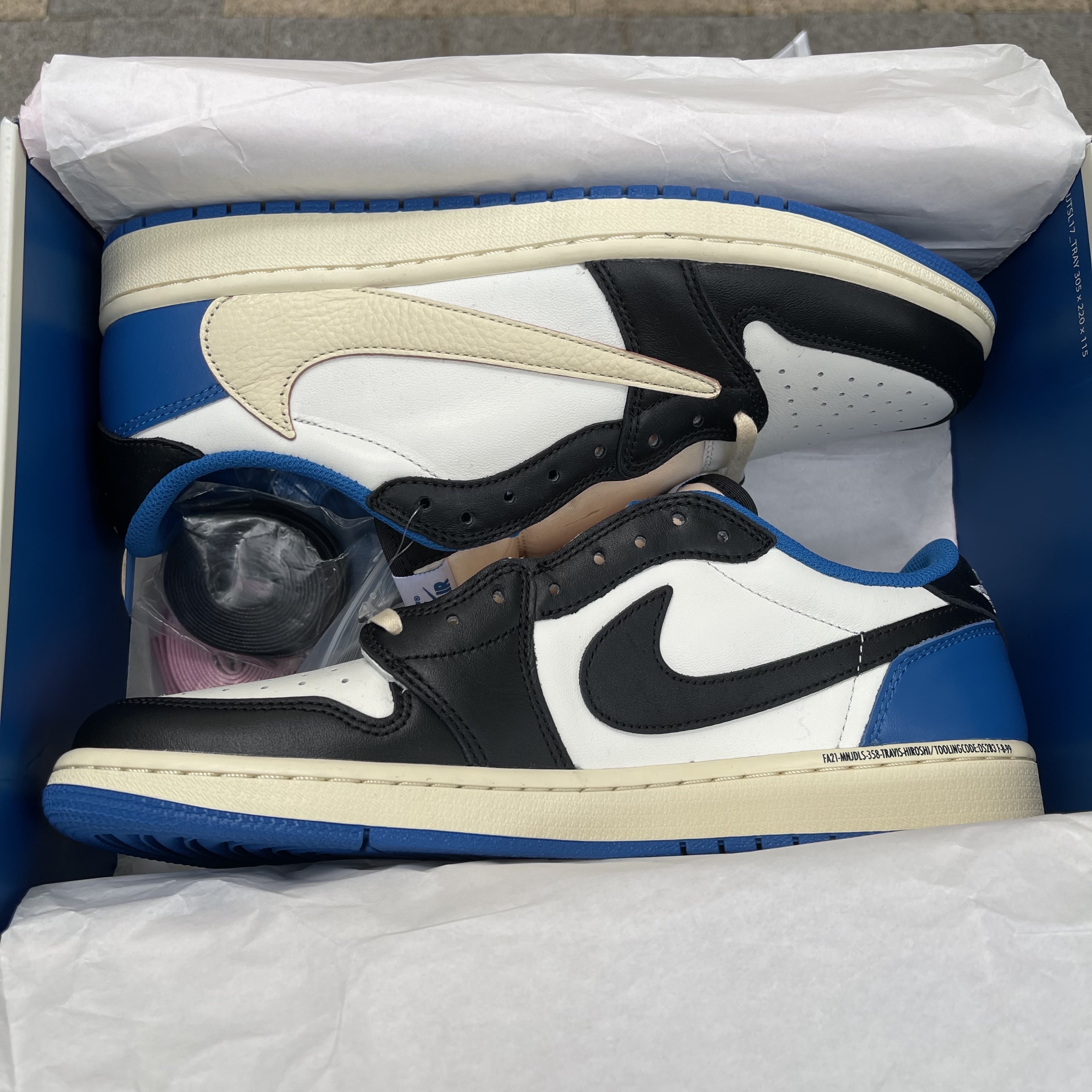 달민 (@dalmin98) 님의 게시물 | KREAM