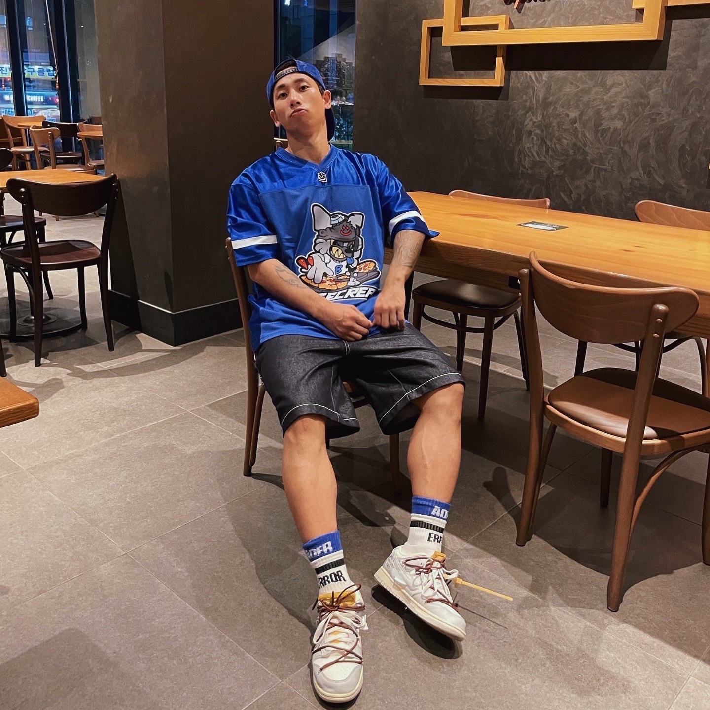 창현우 (@2face) 님의 게시물 | KREAM