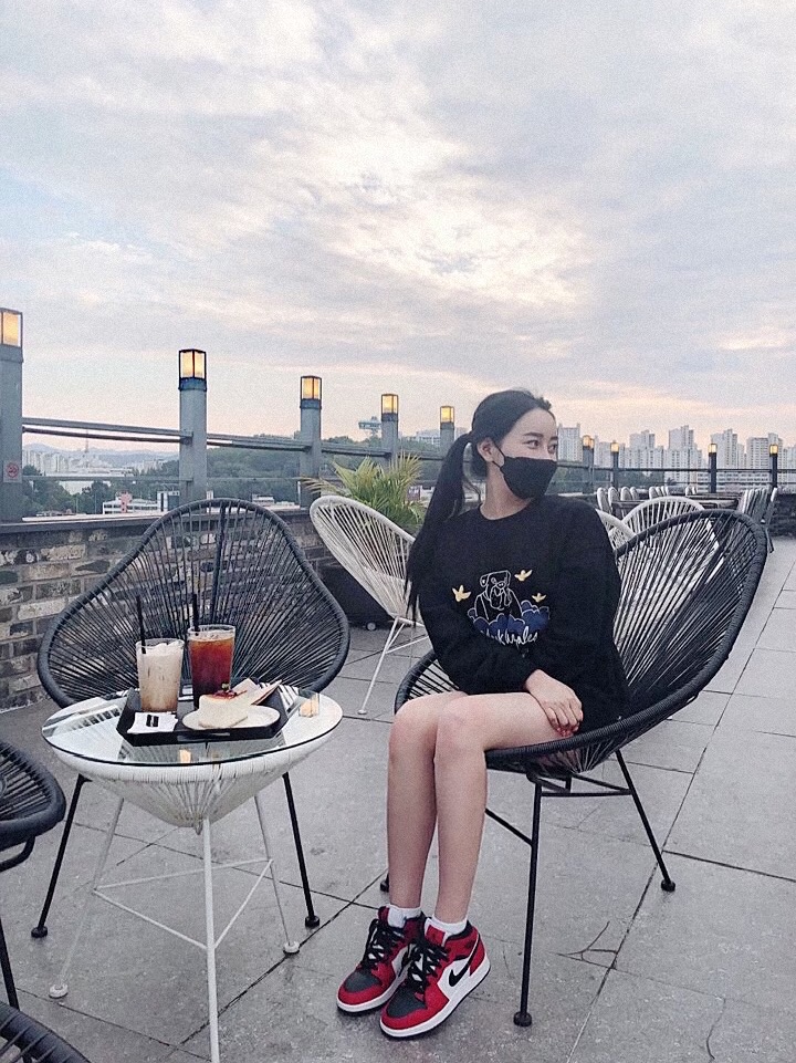 민꼰듀 (@min0918) 님의 게시물 | KREAM