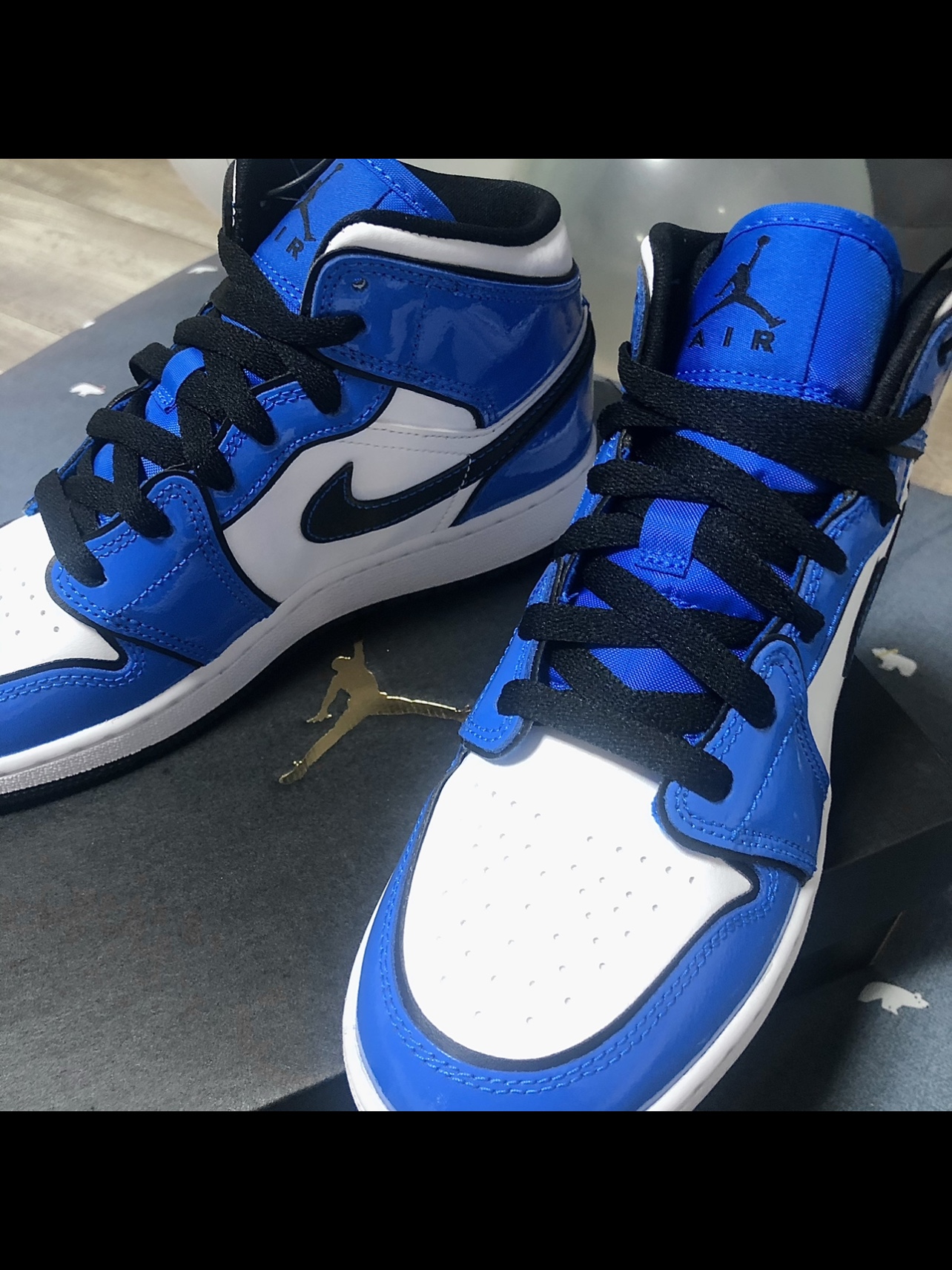 민꼰듀 (@min0918) 님의 게시물 | KREAM