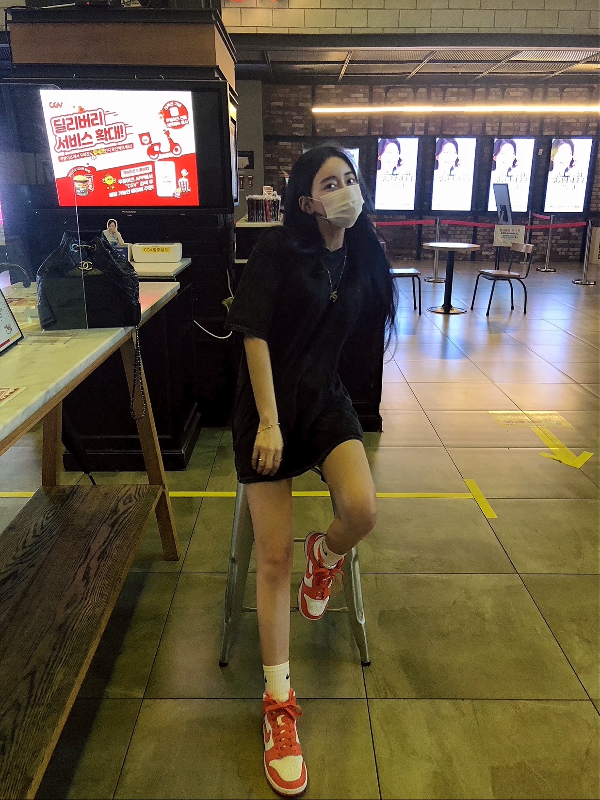 민꼰듀 (@min0918) 님의 게시물 | KREAM