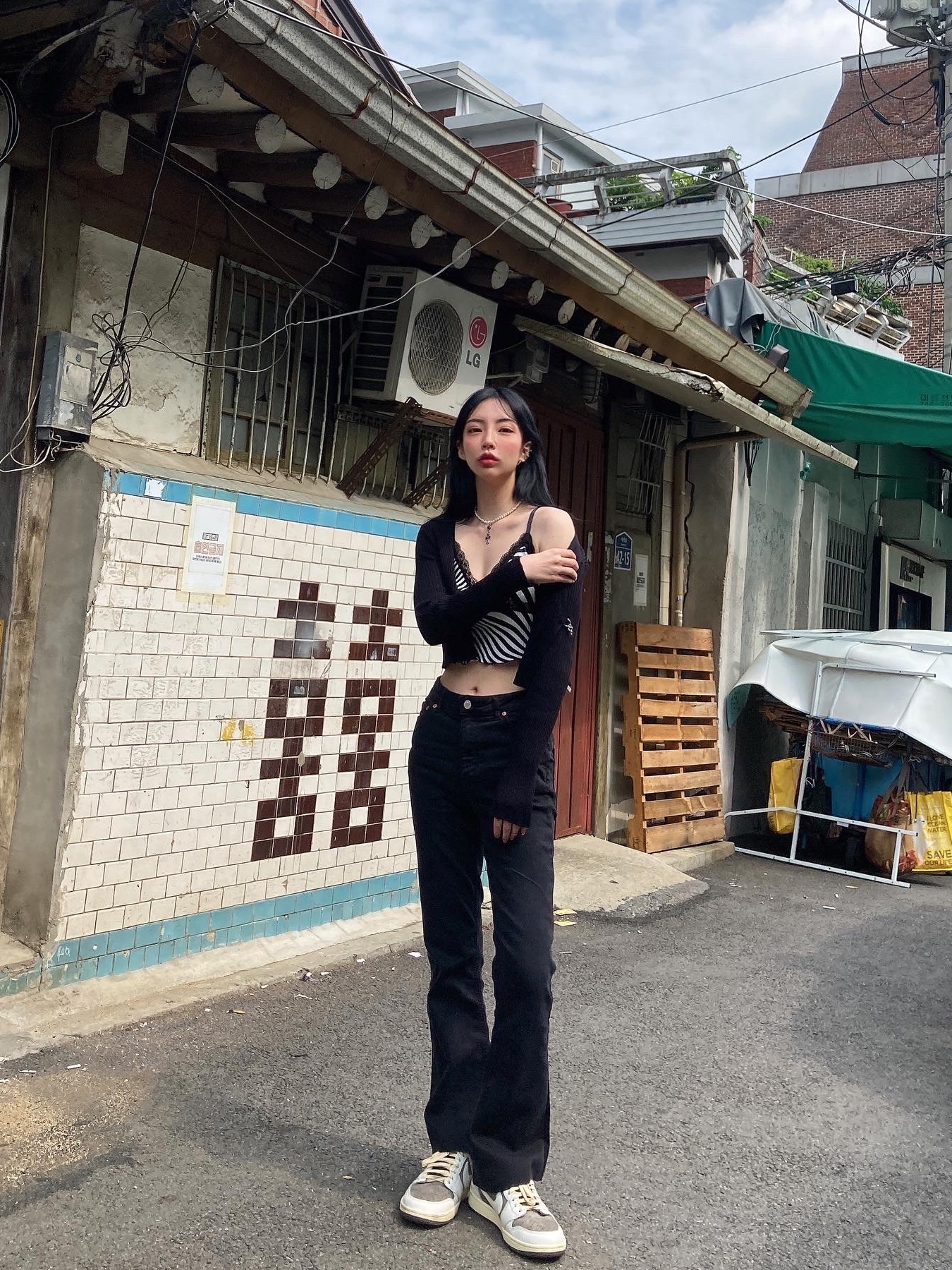 yoon_stayluv (@yoon_stayluv) 님의 게시물 | KREAM