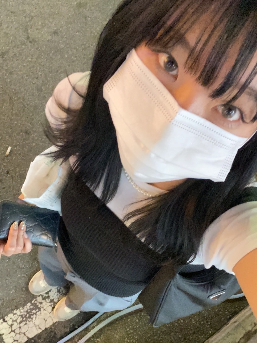 서삐 (@sssss_yyyyy) 님의 게시물 | KREAM