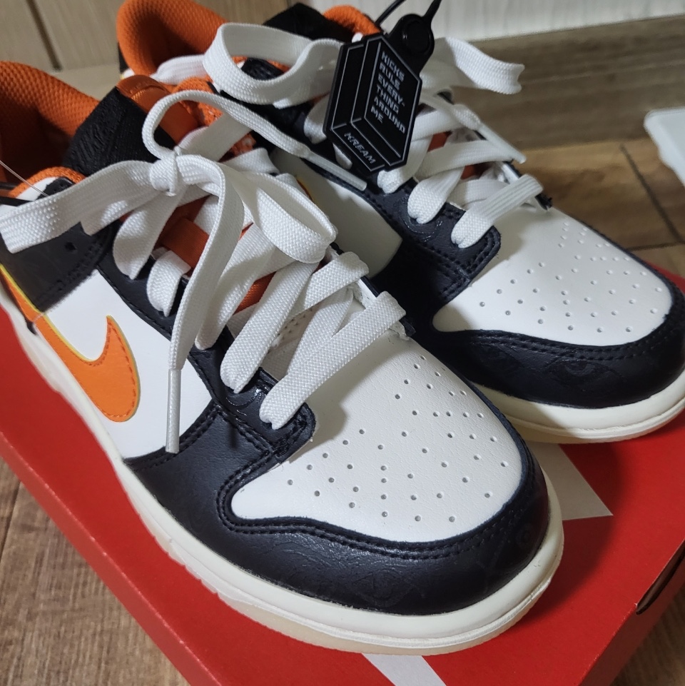 민꼰듀 (@min0918) 님의 게시물 | KREAM