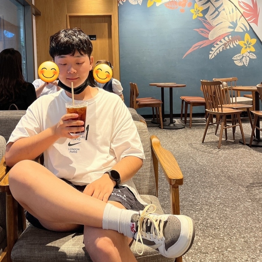 woo_joo (@woo_joo) 님의 게시물 | KREAM