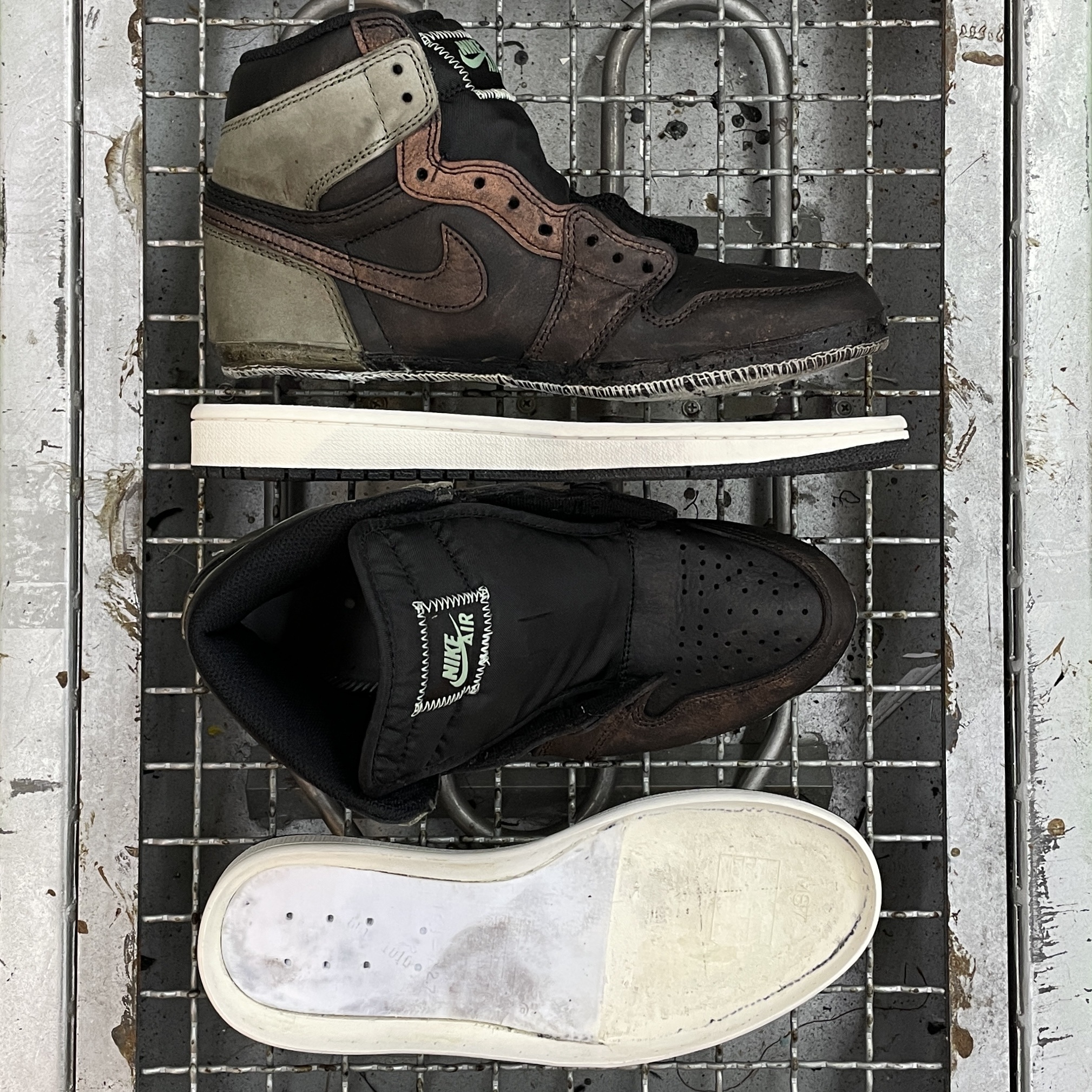 우준 (@wo__ojun) 님의 게시물 | KREAM