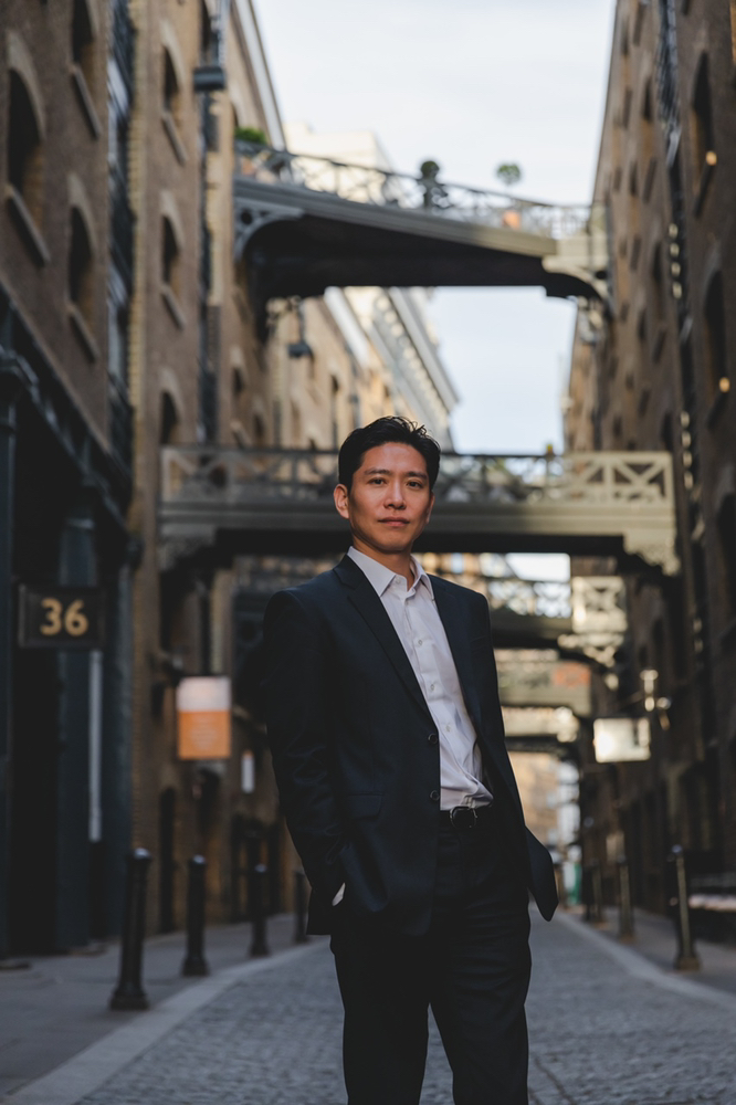 박주후 (@zoohoo) 님의 게시물 | KREAM