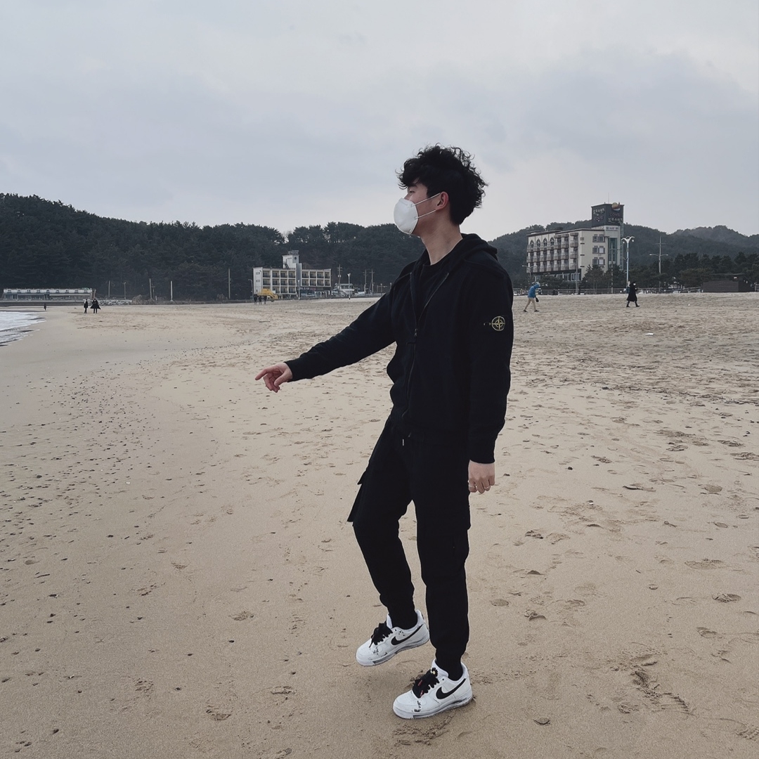 (@bk.seo) 님의 게시물 | KREAM