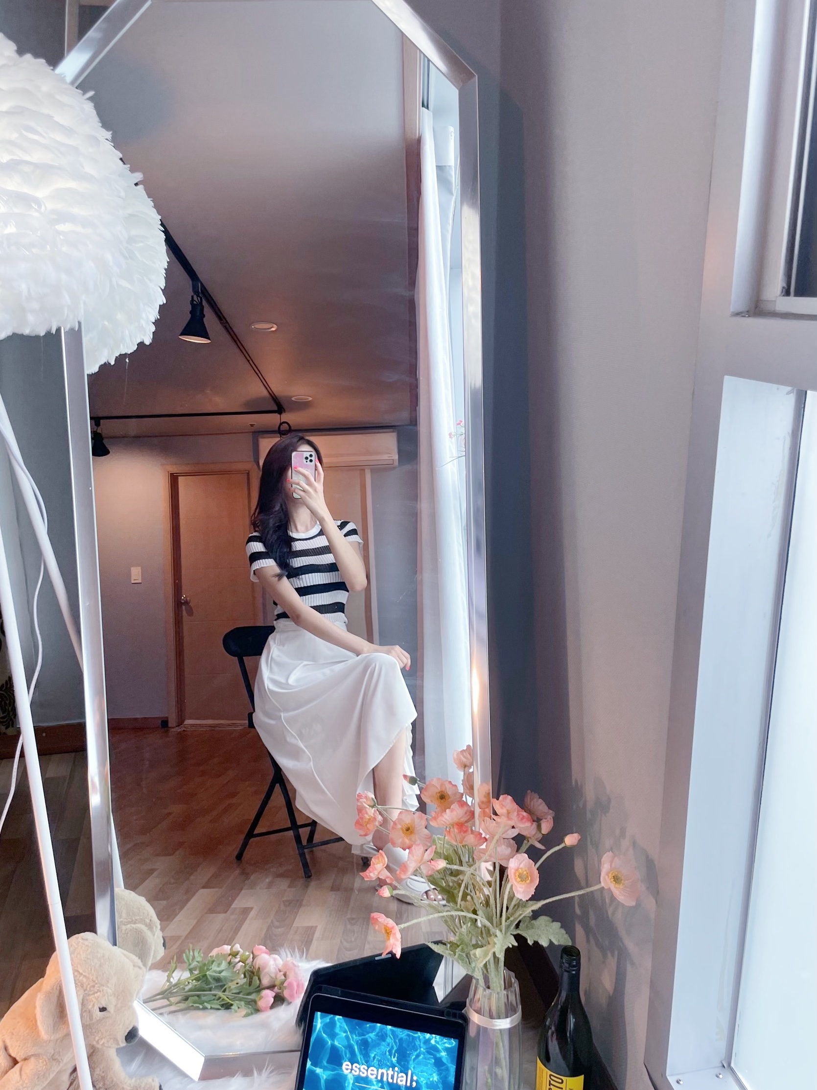 📍insta: @hai... (@hailey_.hk) 님의 게시물 | KREAM