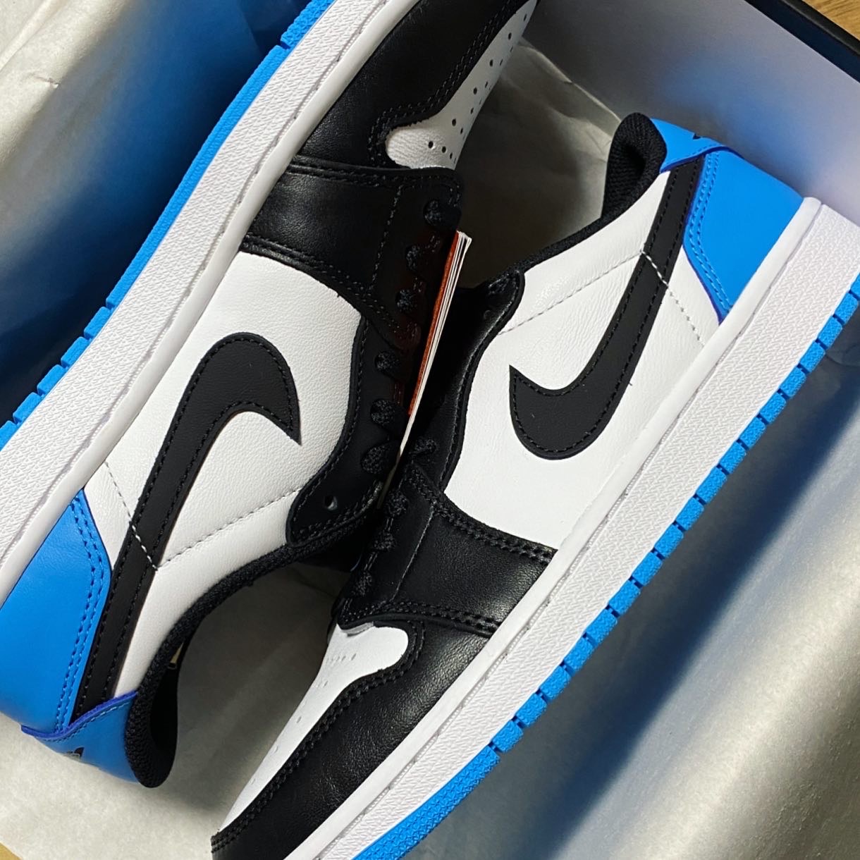 kay (@_kay_) 님의 게시물 | KREAM