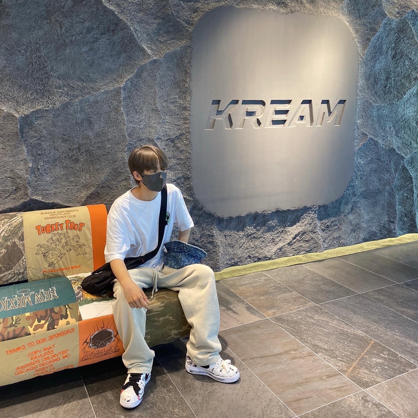 S.Y. (@xx.thewicke...) 님의 게시물 | KREAM