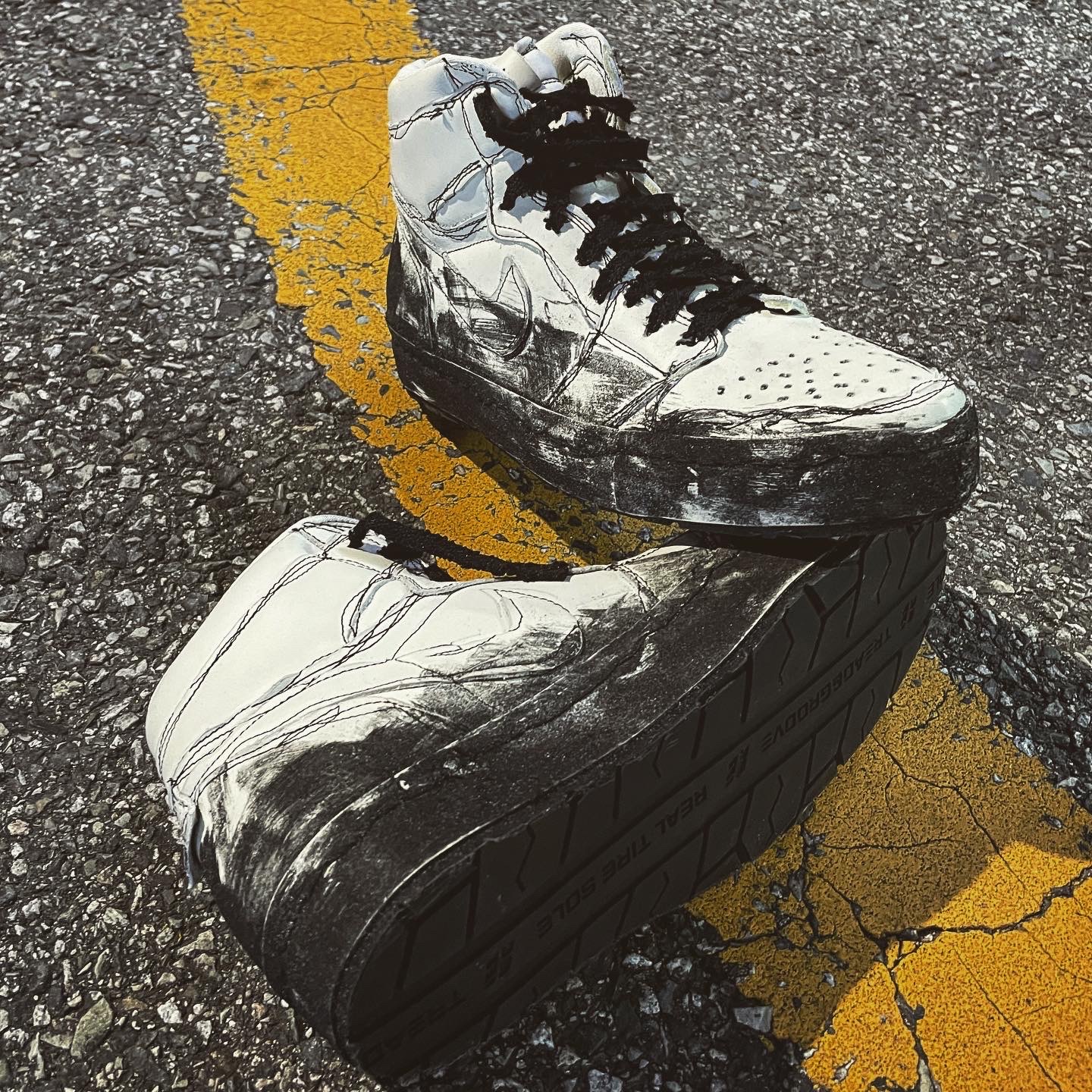 우준 (@wo__ojun) 님의 게시물 | KREAM