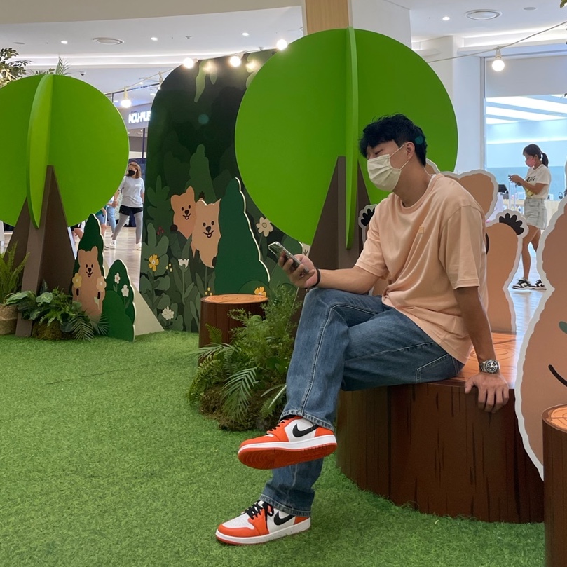 (@_jnkkk) 님의 게시물 | KREAM