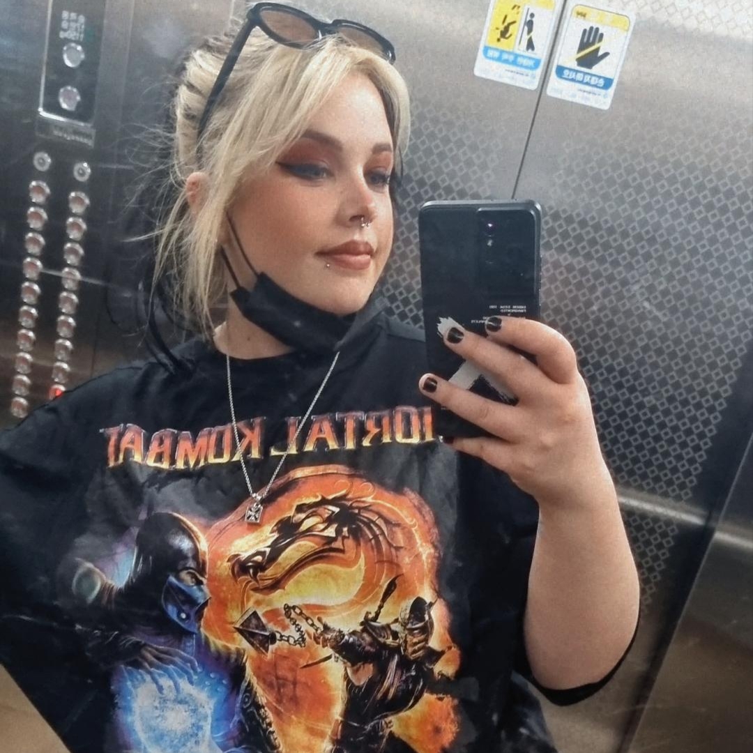 lx (@lxxoo) 님의 게시물 | KREAM