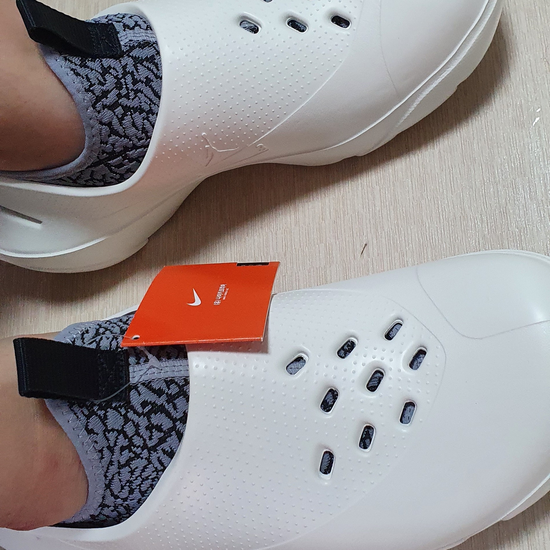 woo-dong-kim (@kim1177) 님의 게시물 | KREAM