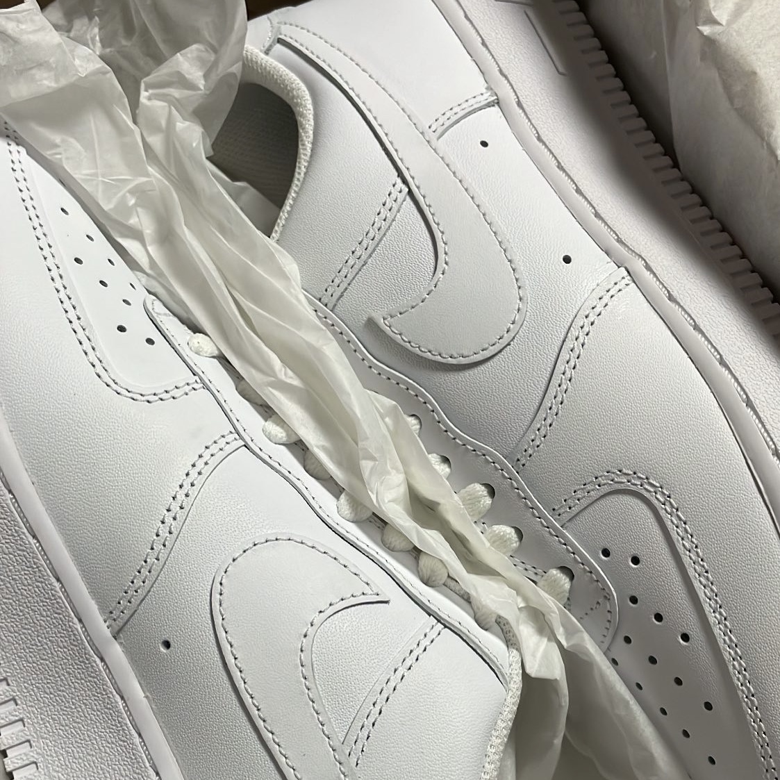 이카리 신지 (@cxx.ex) 님의 게시물 | KREAM