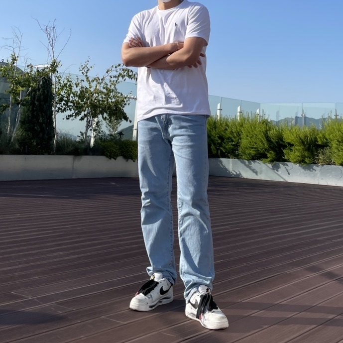 태리블리 (@tae_young._.e) 님의 게시물 | KREAM